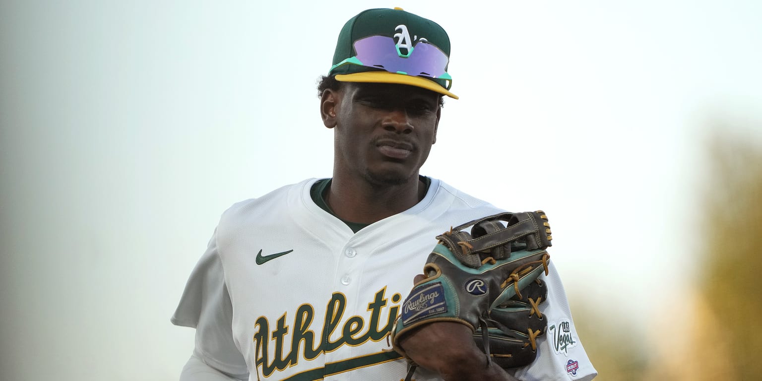 Athletics promote Denzel Clarke for MLB debut