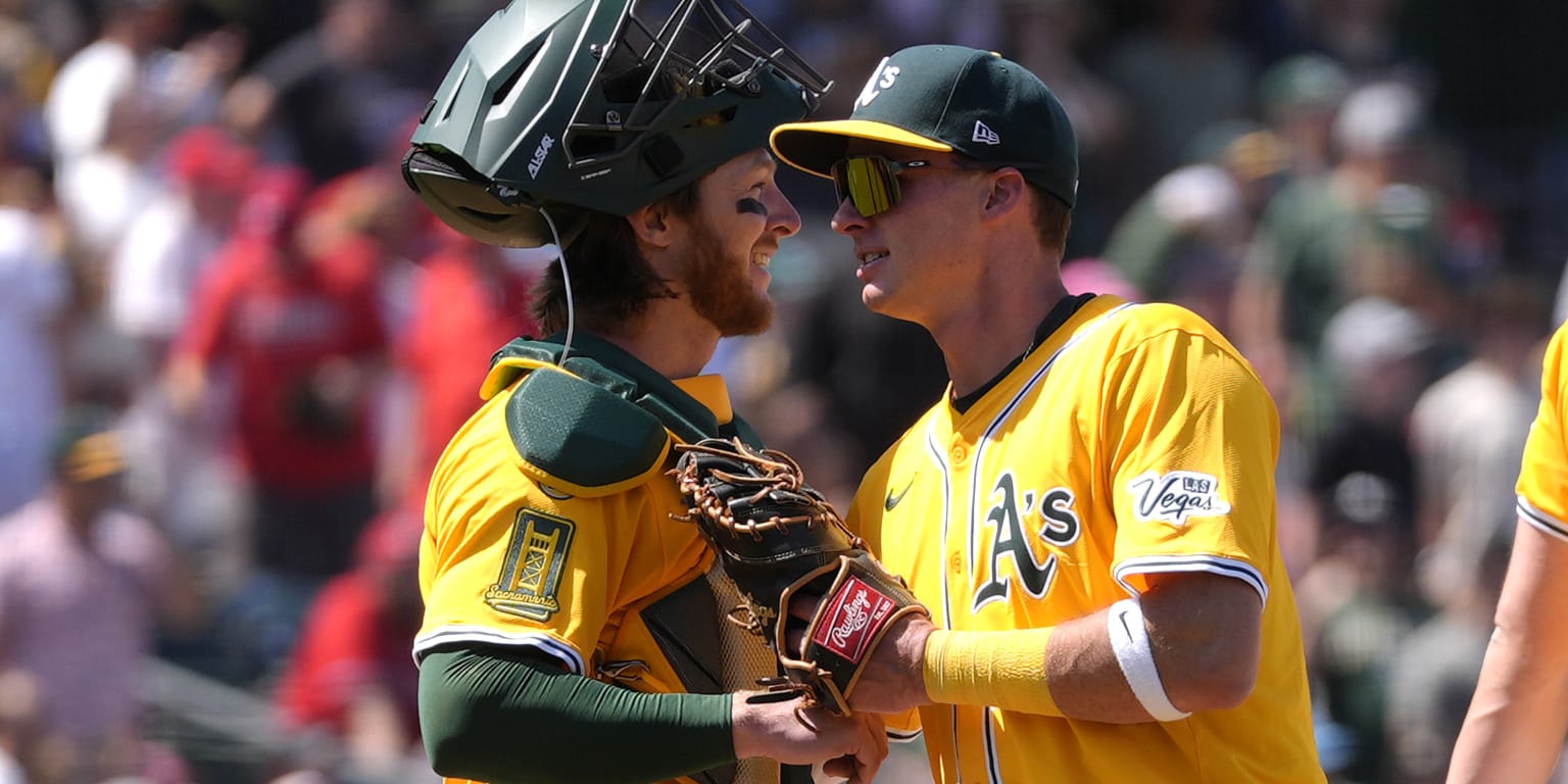 MacIver, Davidson get first MLB hits together ... and help A's win ...