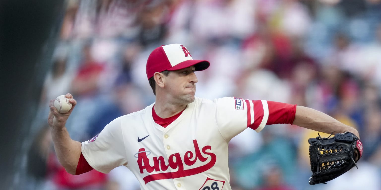 Kyle Hendricks records 100th career win as Angels beat Mariners