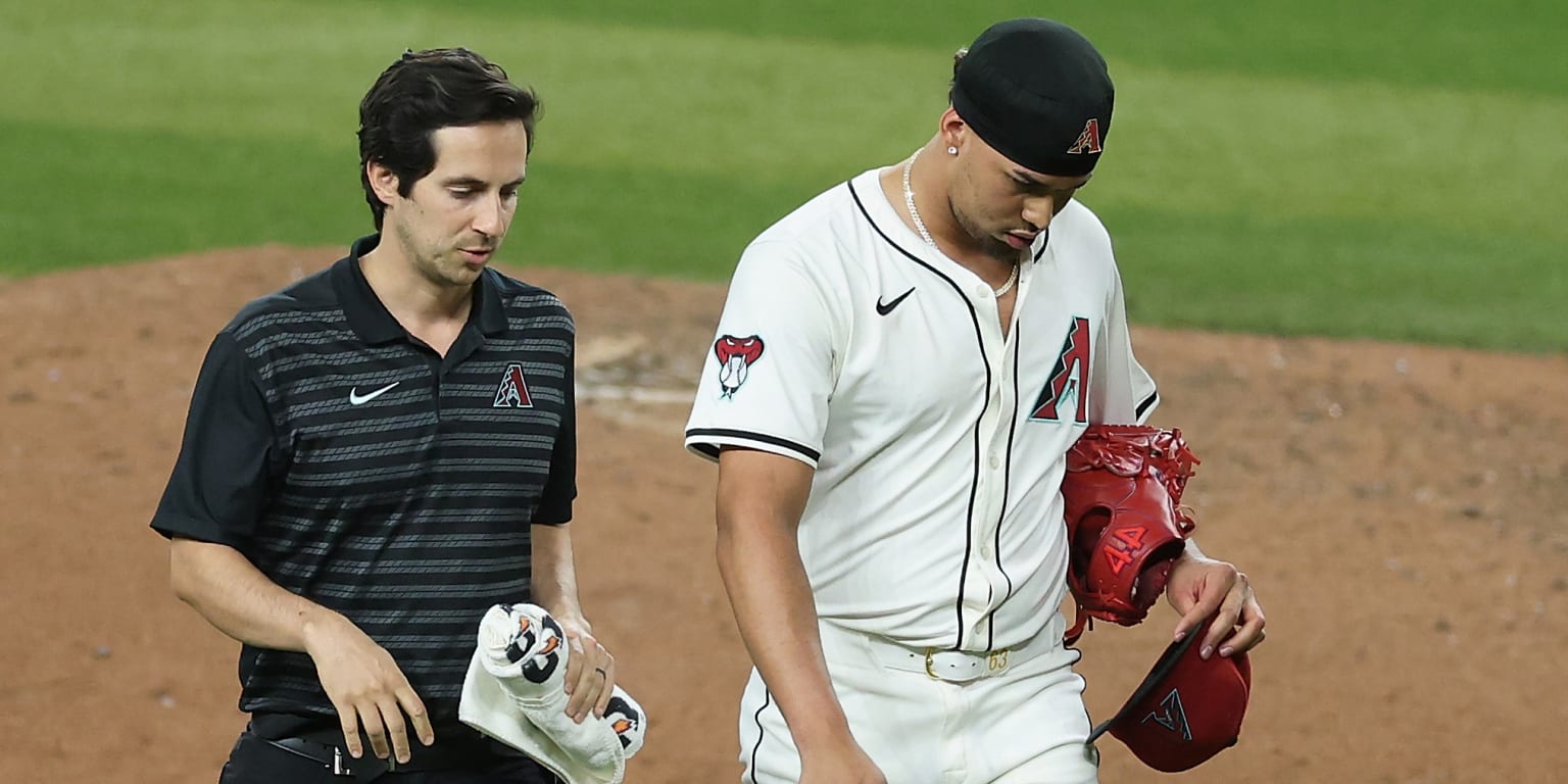 Justin Martinez, Christian Montes De Oca sustain elbow injuries
