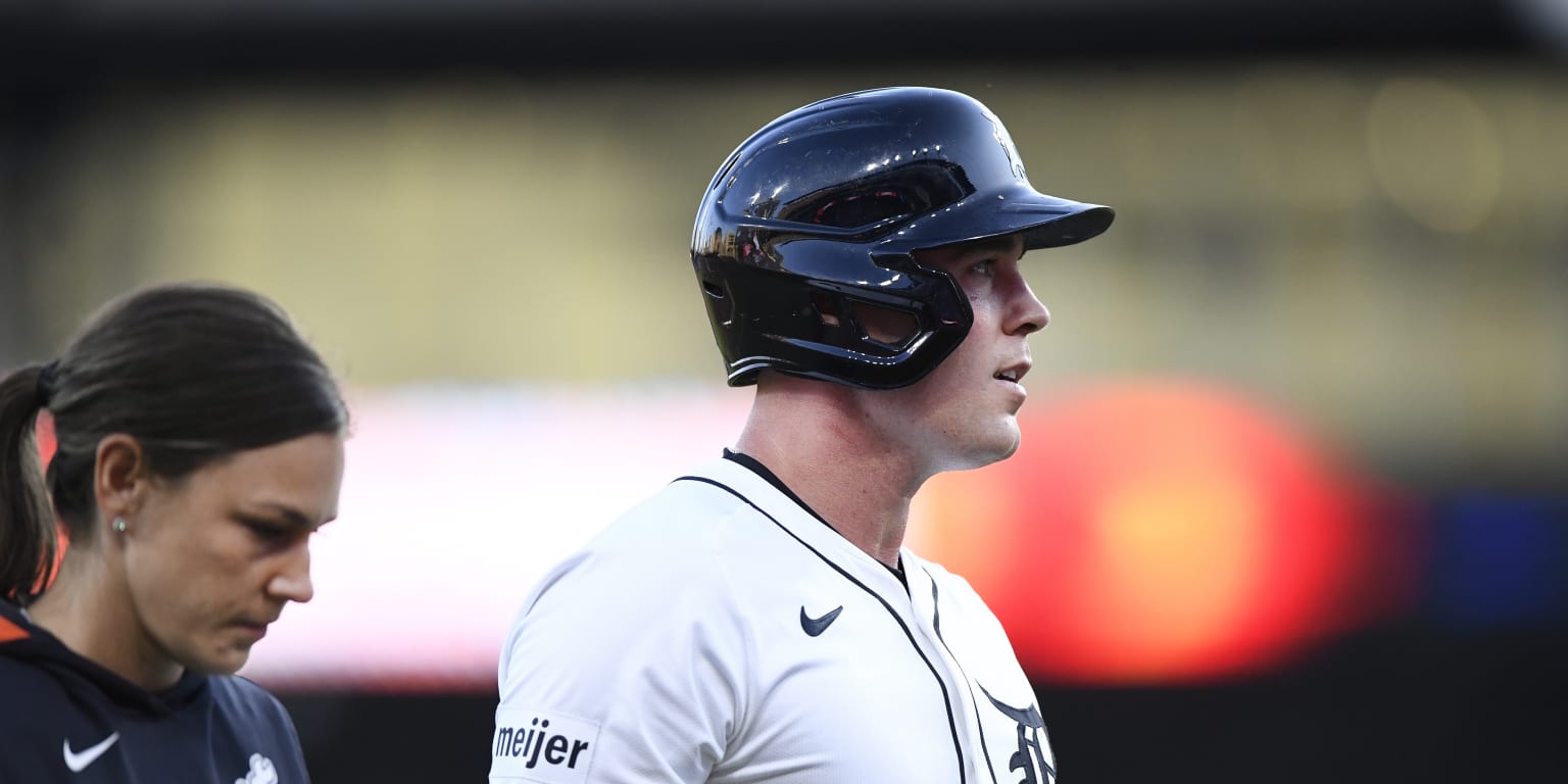 Kerry Carpenter placed on injured list with hamstring injury