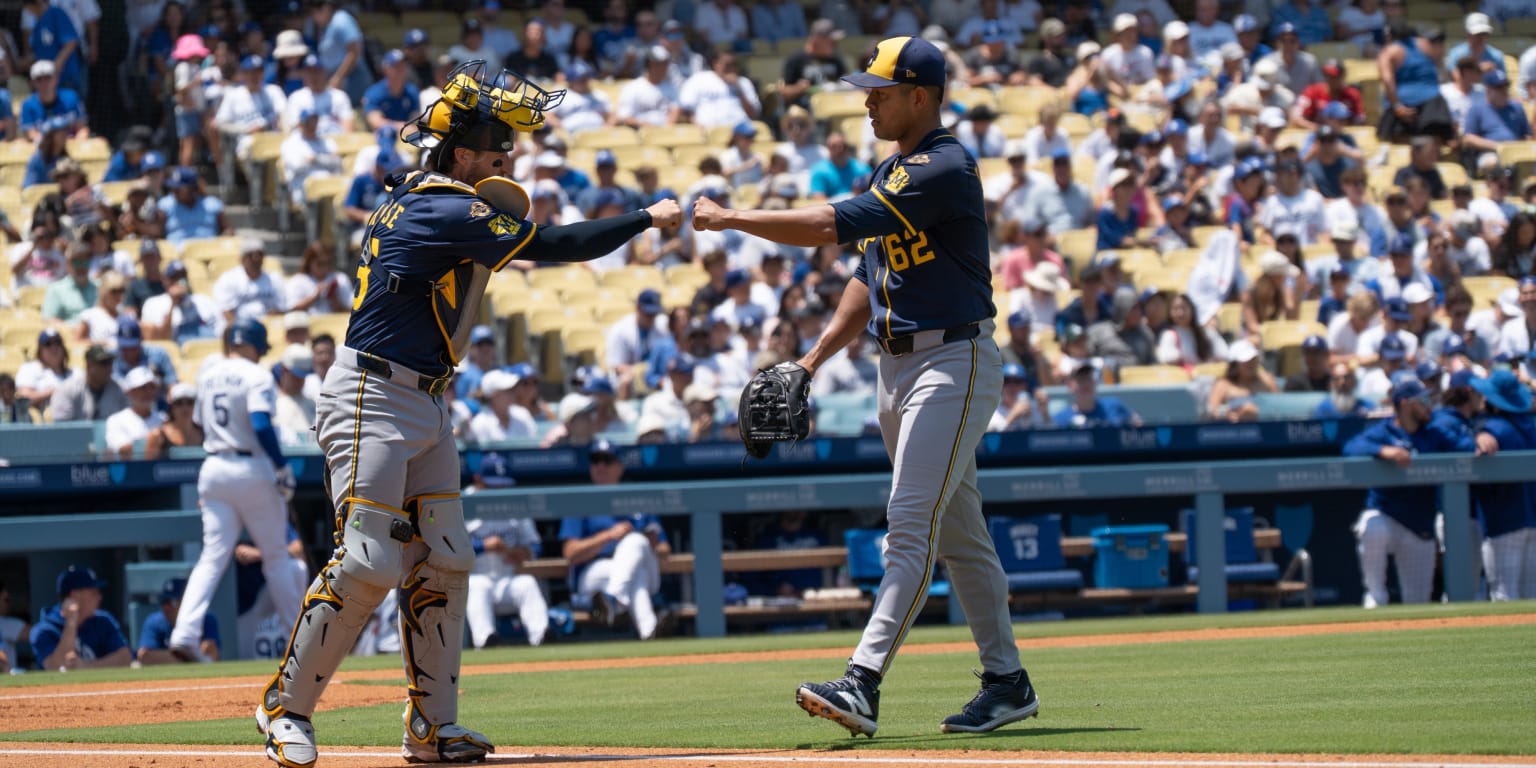 Brewers sweep Dodgers for 10th straight win