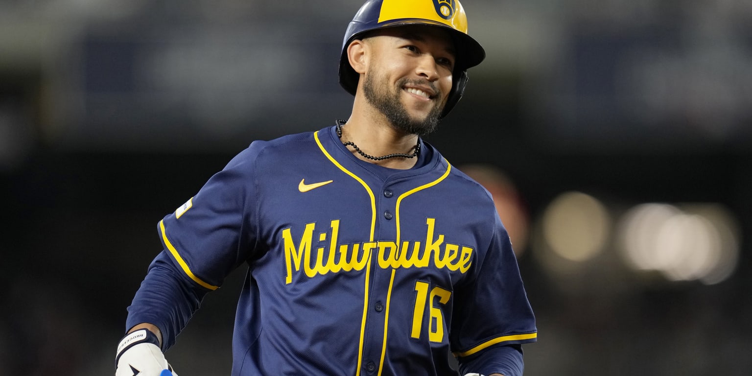 Brewers set season-high with 25 hits in big win vs. Nationals