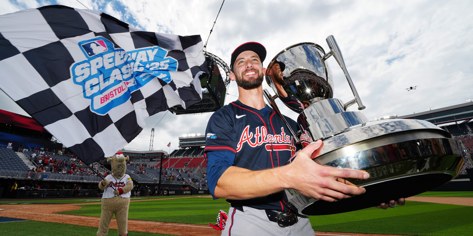 Eli White, Hurston Waldrep lead Braves at Bristol Motor Speedway