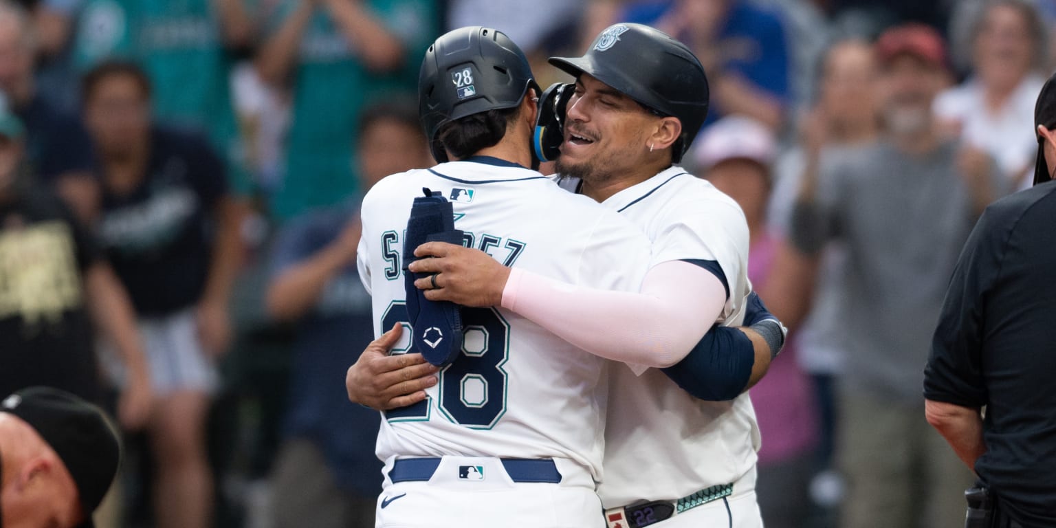 Eugenio Suárez, Josh Naylor homer in Mariners win