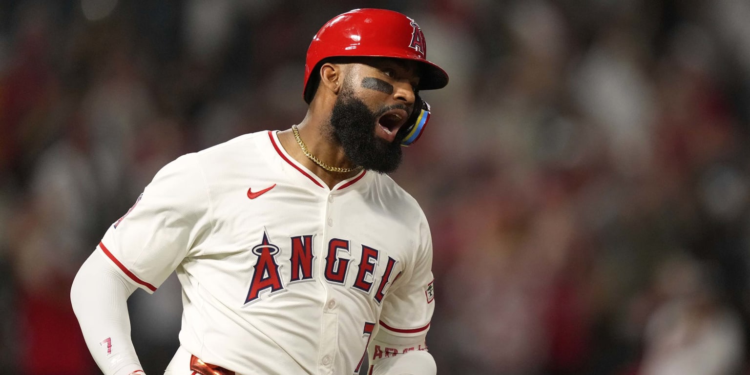 Jo Adell homers twice in tough loss to Reds