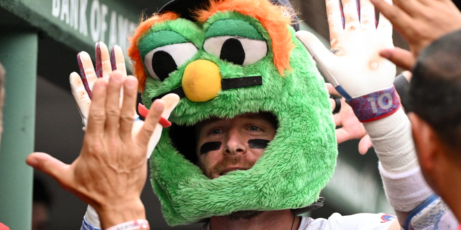 Foul? Ground-rule double? Story's Pesky Pole special ruled home run ...