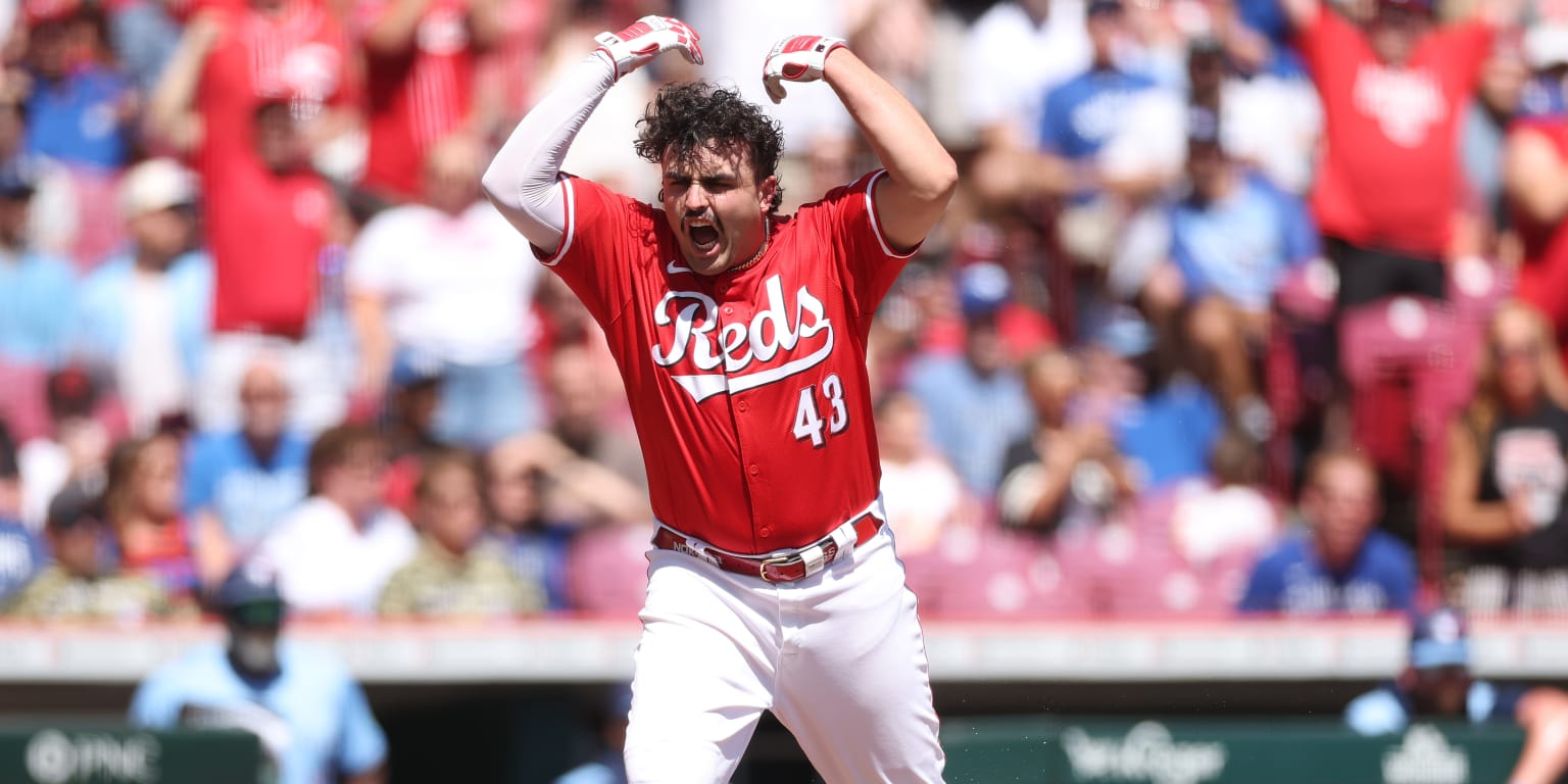 Sal Stewart arrives for his Major League debut with Reds