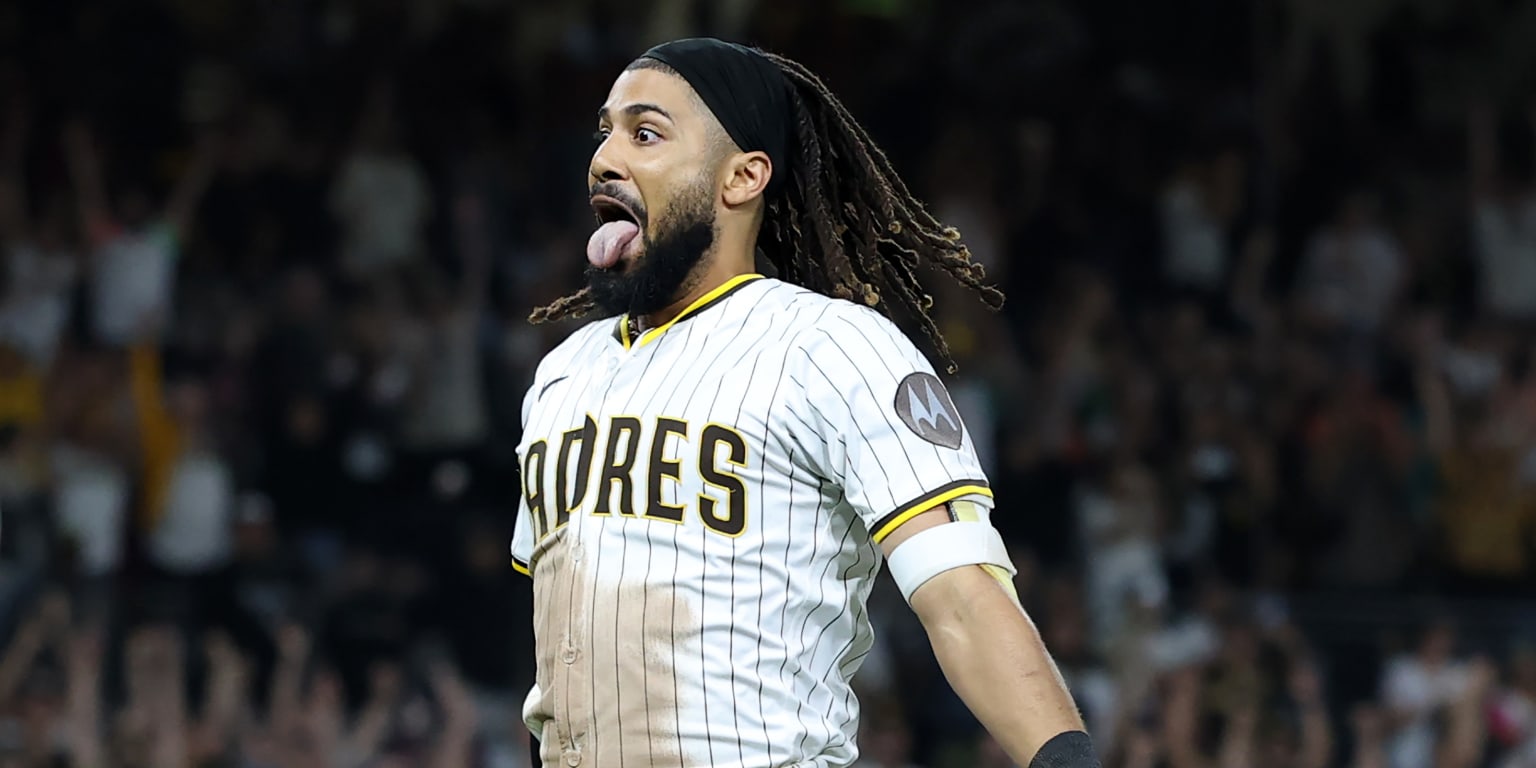 Fernando Tatis Jr. delivers walk-off RBI in 10th