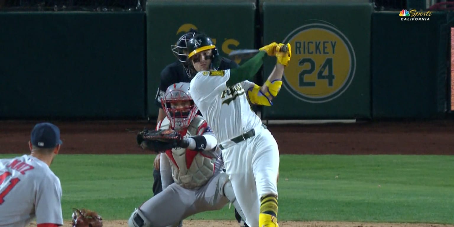 Jacob Wilson closes gap in AL batting race