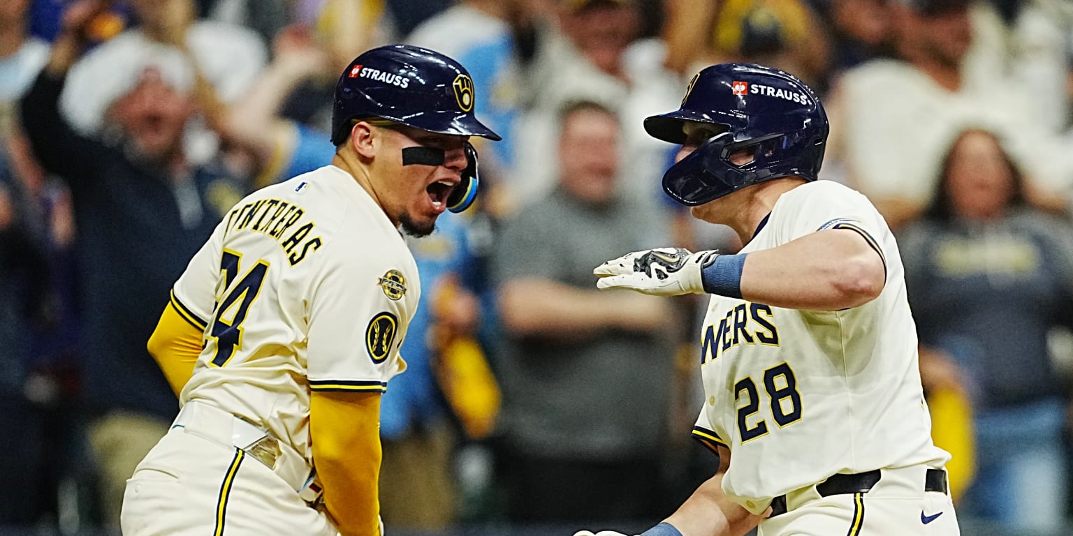 Brewers win NLDS Game 2 2025