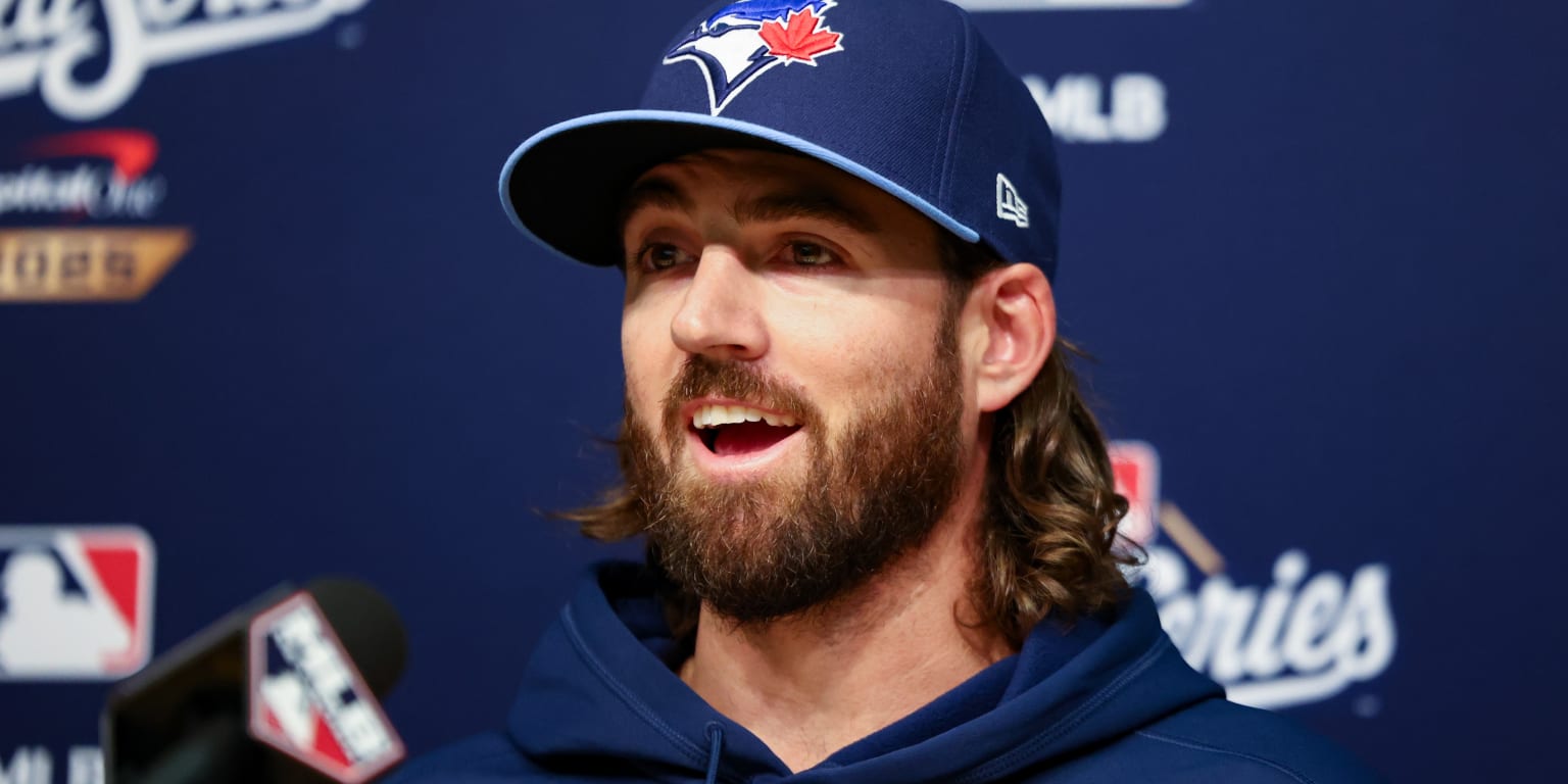 Kevin Gausman to start World Series Game 6 for Blue Jays