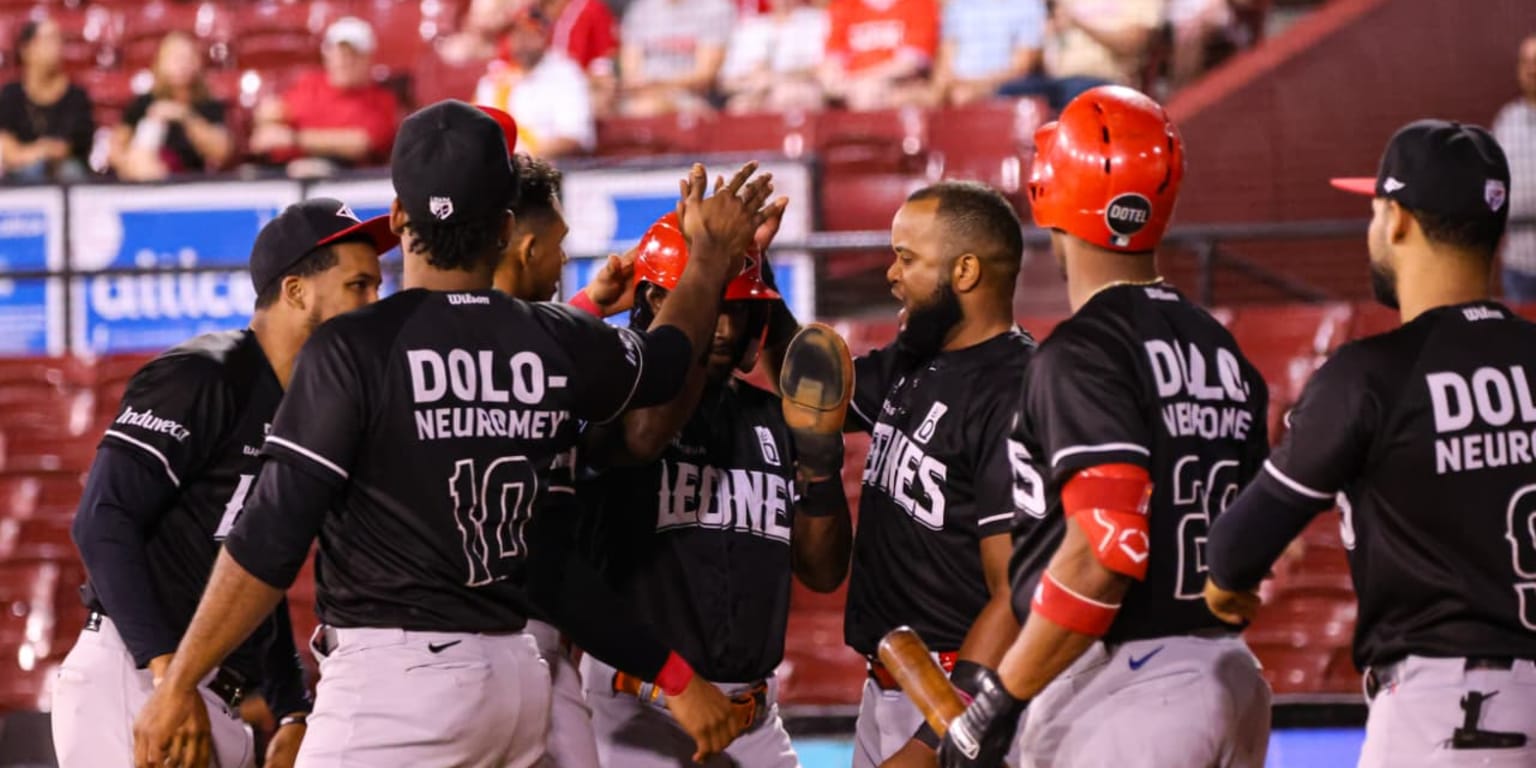 Leones del Escogido, con un pie en la serie final de la LIDOM