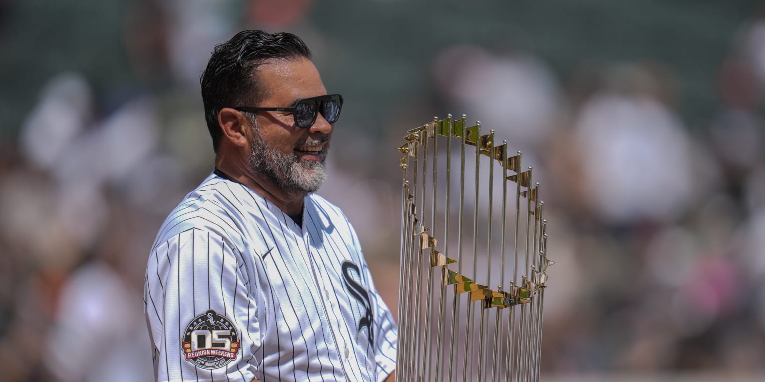 Ozzie Guillen to have No. 13 retired by White Sox
