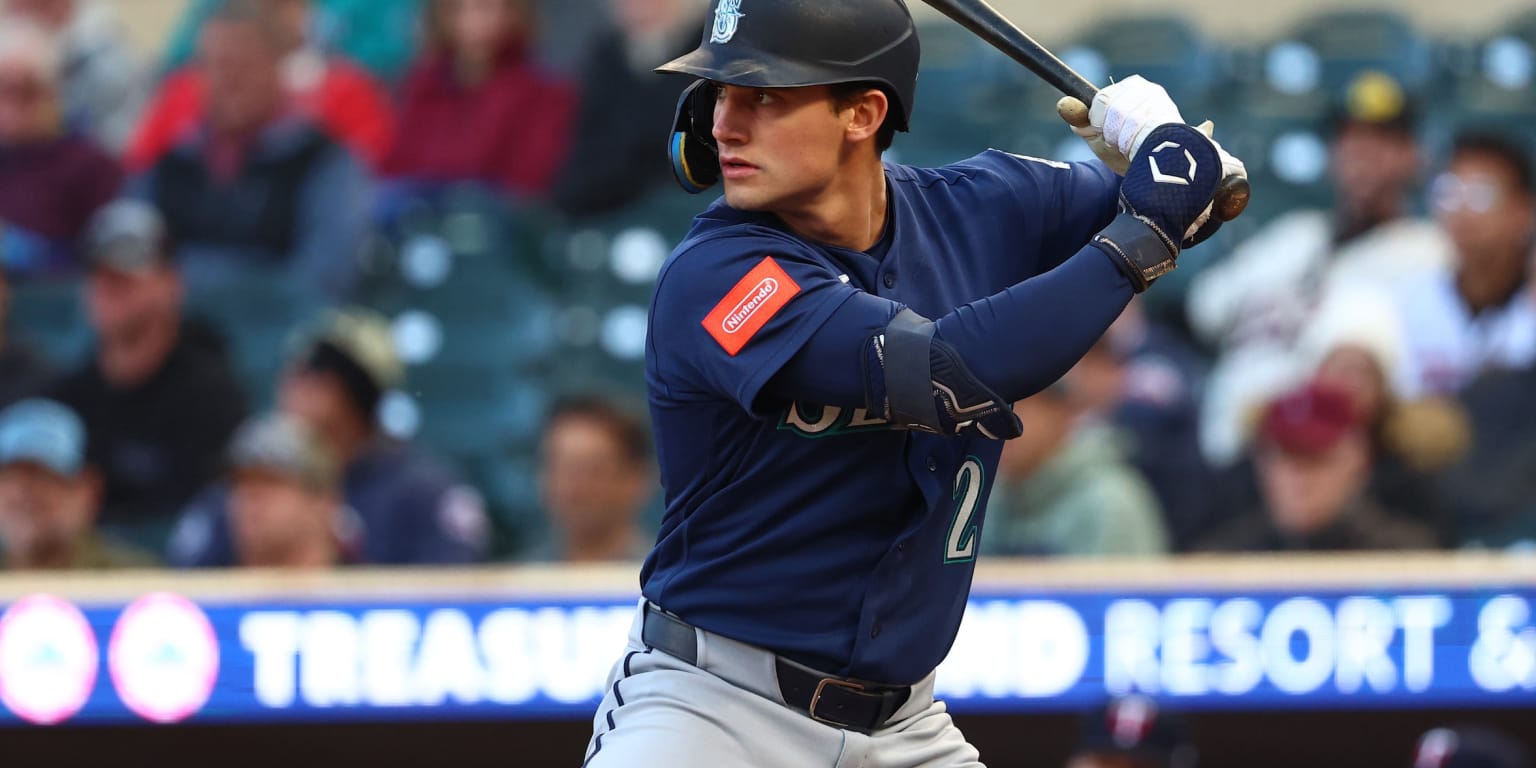 Cole Young, Josh Naylor big hits lift Mariners