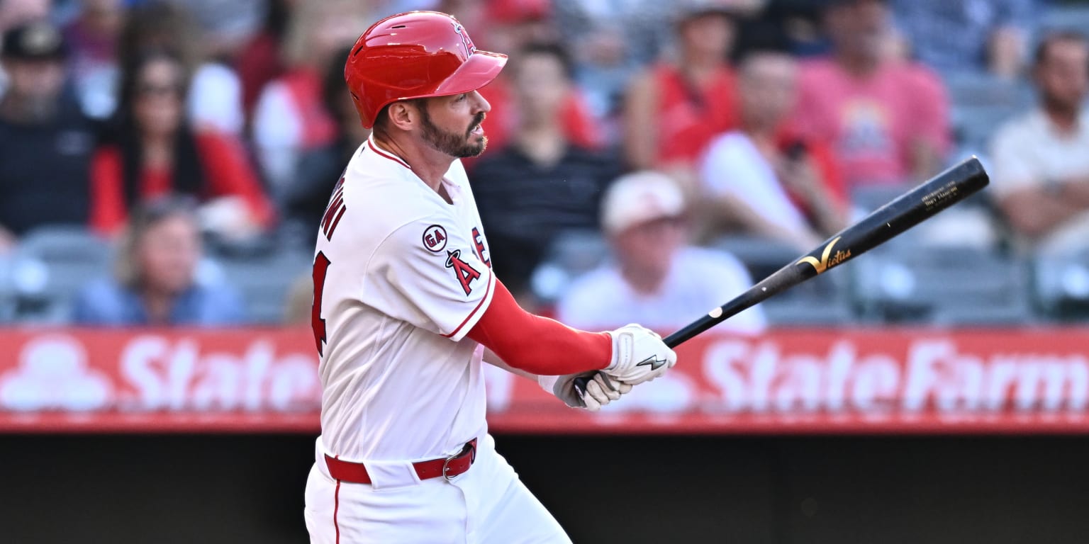 Mancini Triumphs in MLB Comeback After Multiple Retirement ...