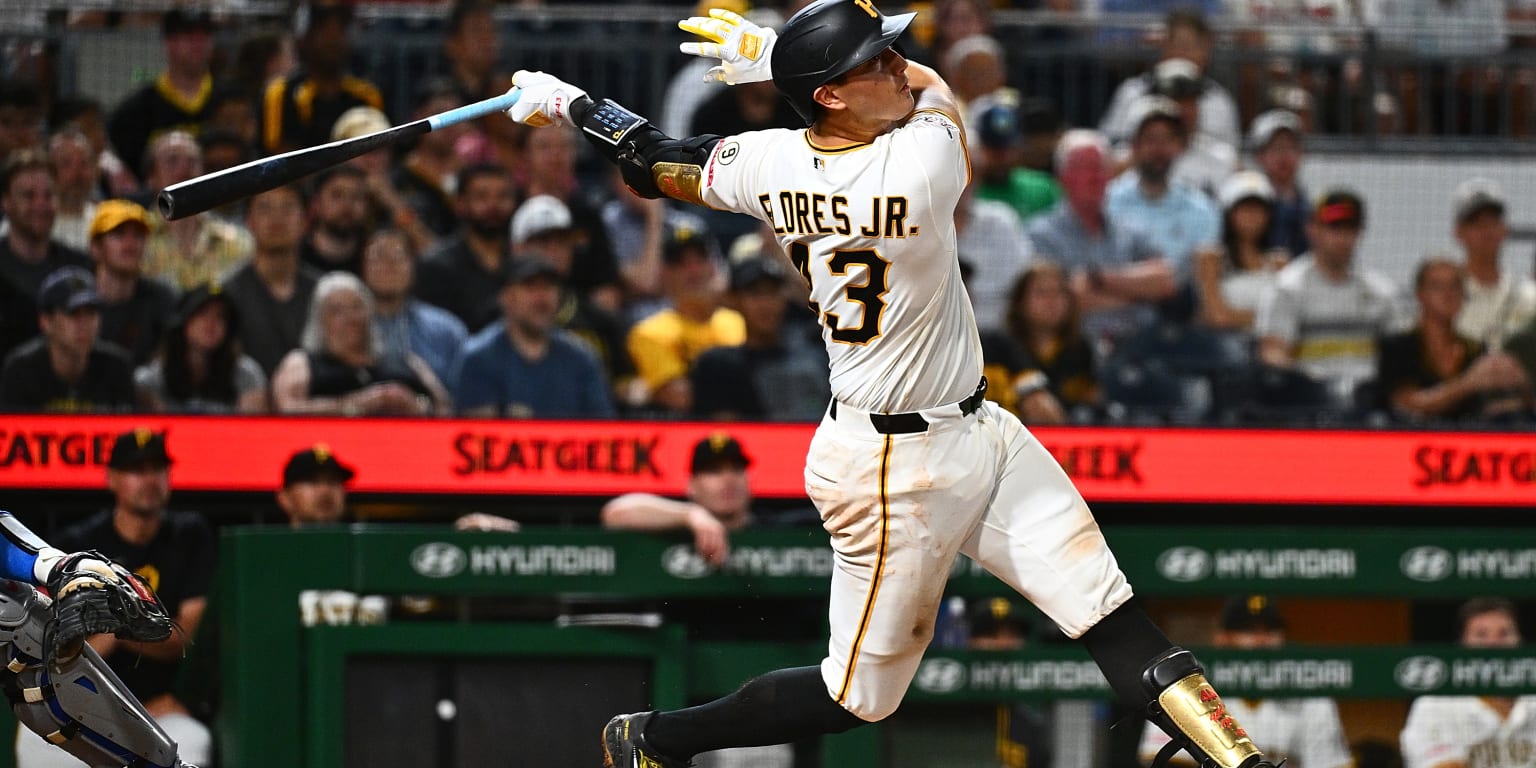 Rafael Flores Jr. hits first career Major League home run