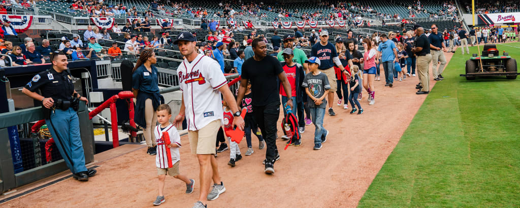 Parade Participant Playbook | Atlanta Braves