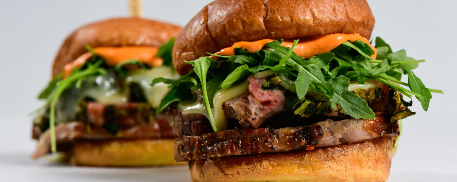 Yankee Stadium Dining Guide | New York Yankees