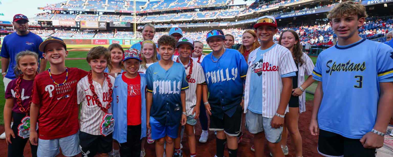 Phillies in the Community | Philadelphia Phillies