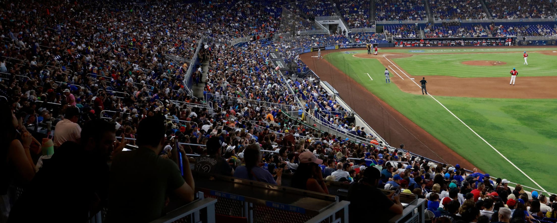 Catholic Night | Miami Marlins