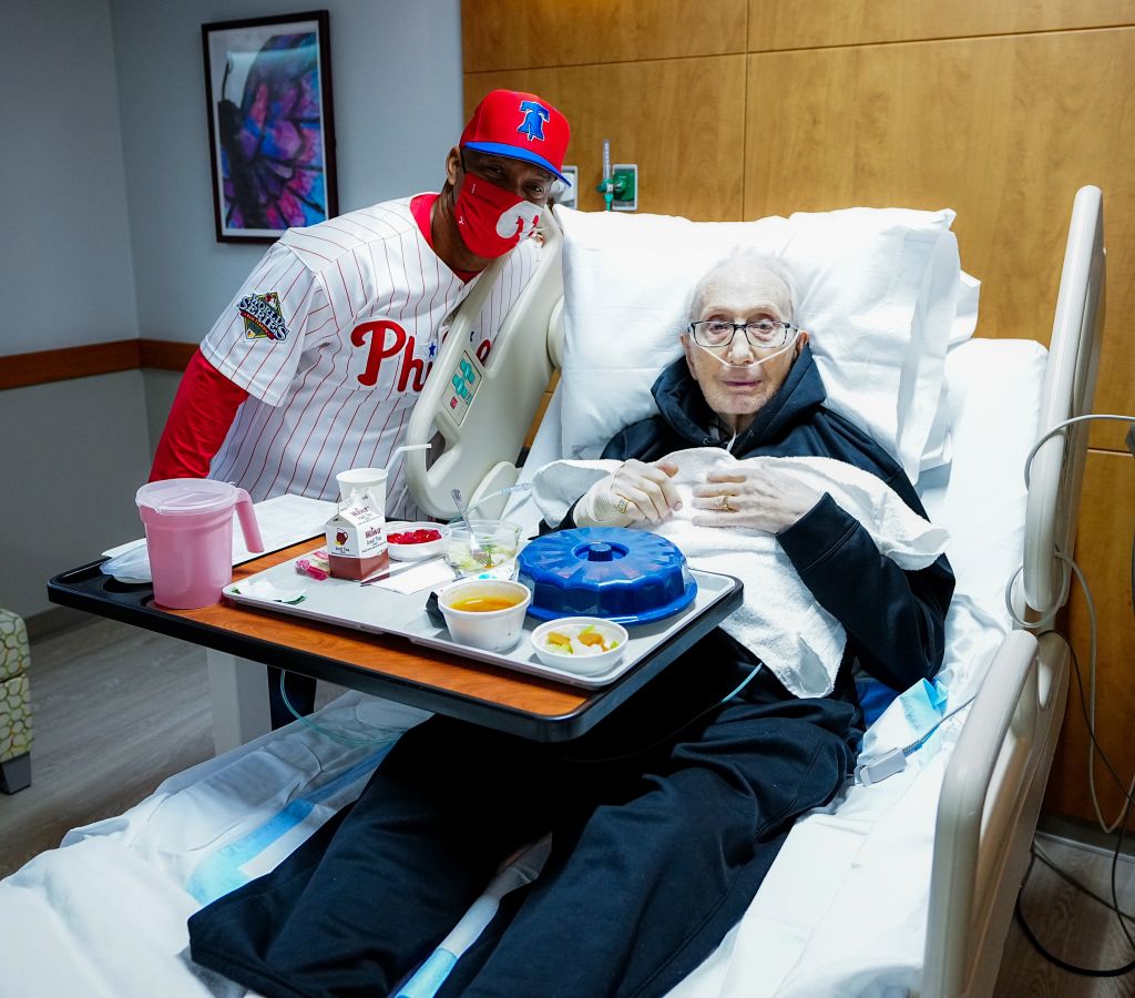 Phillies to make surprise Holiday gift drop-off to residents at Magee ...