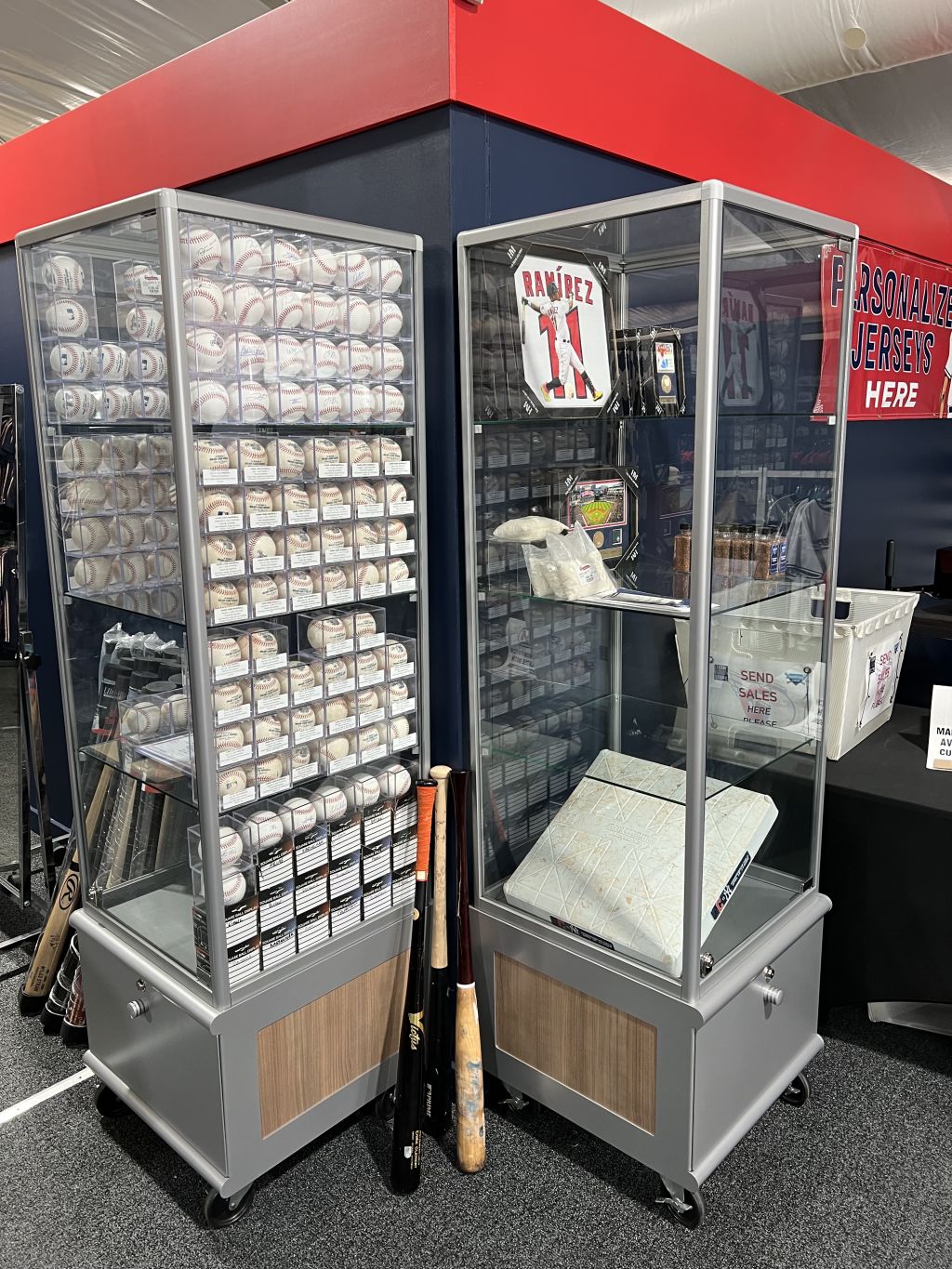 Cleveland Guardians Authentics | MLB Authentication | MLB.com