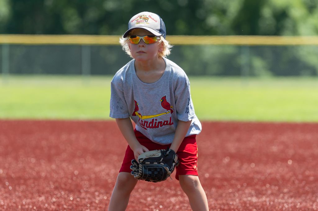 Cardinals Kids Clinics | St. Louis Cardinals