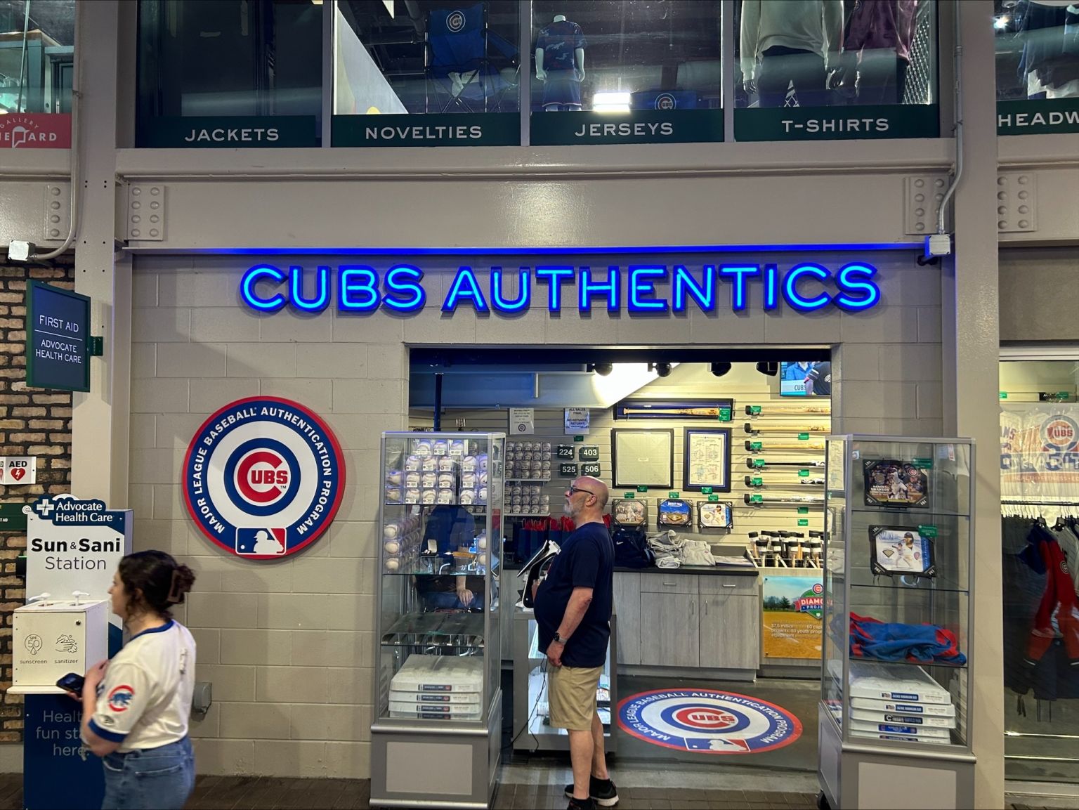 Chicago Cubs Authentics | MLB Authentication | MLB.com