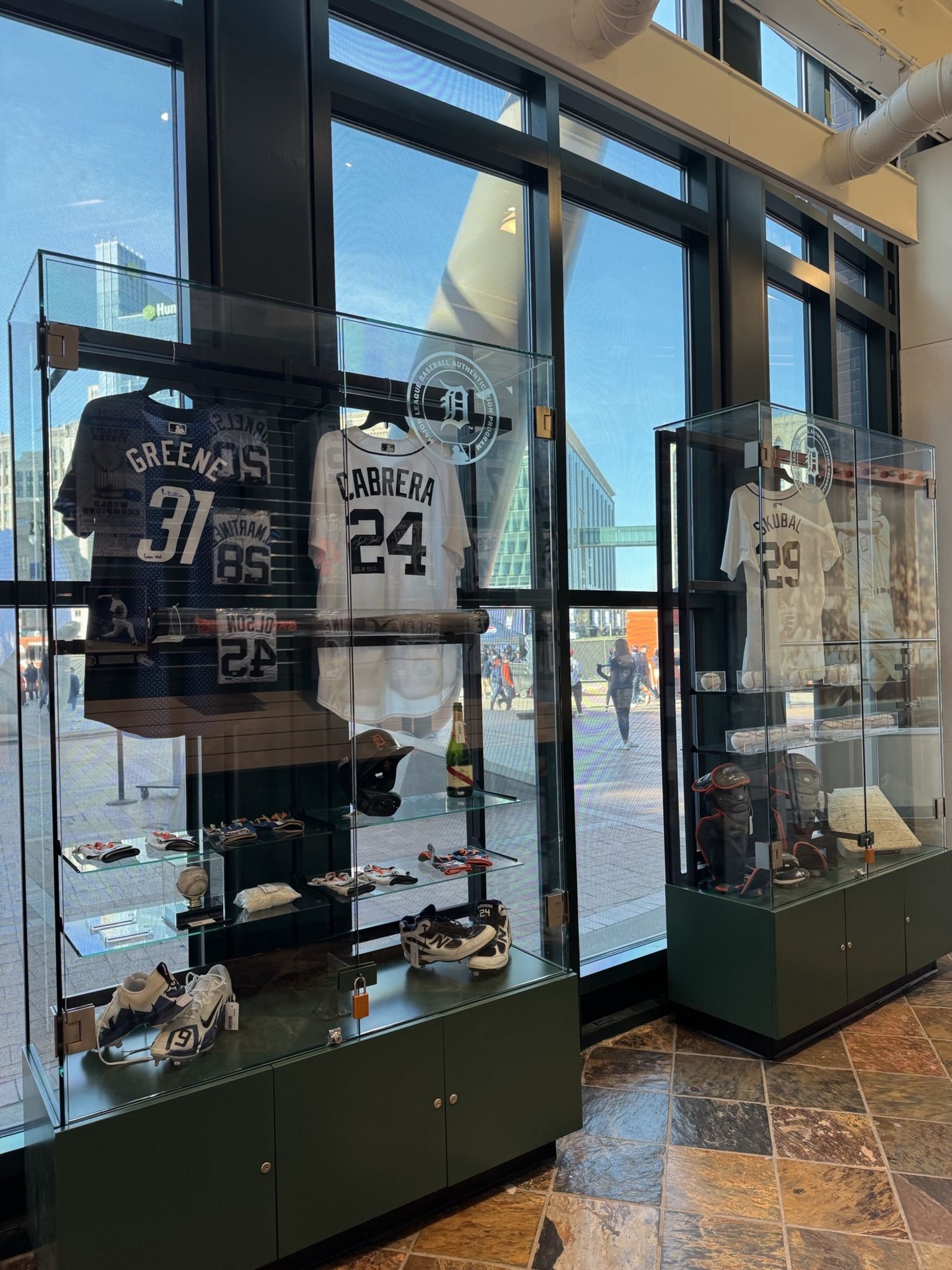 Detroit Tigers Authentics | MLB Authentication | MLB.com