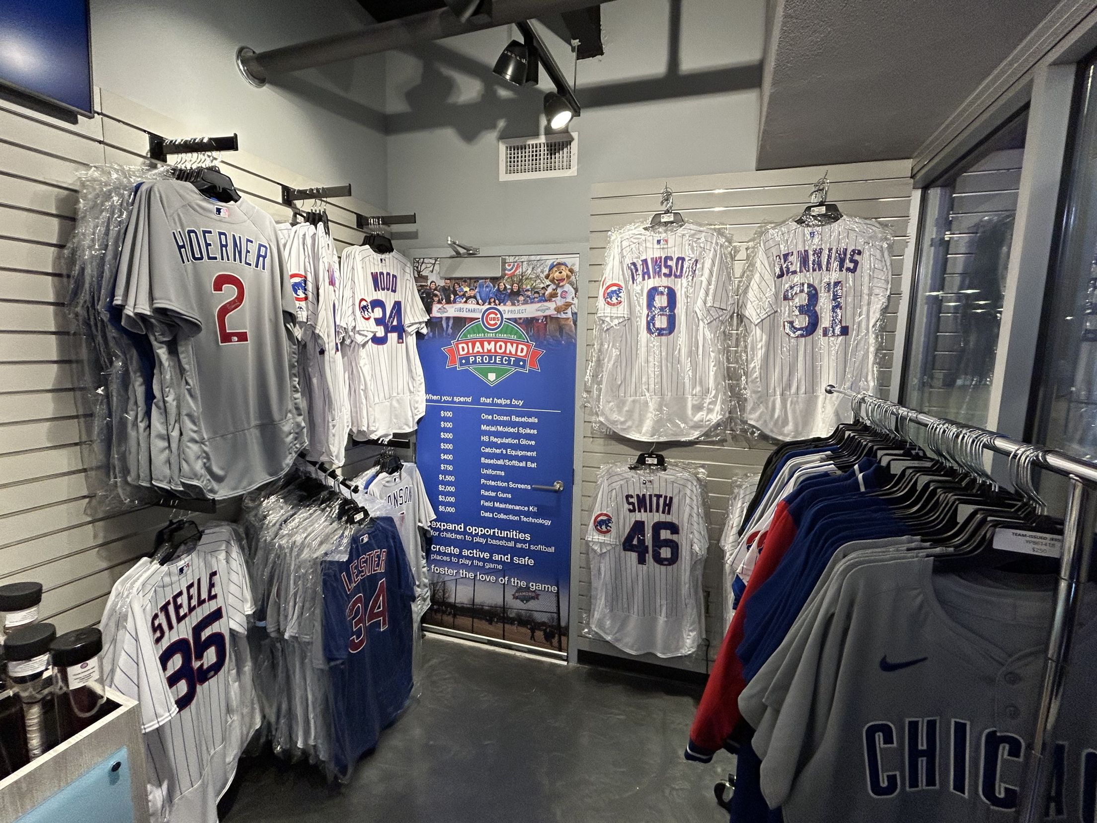 Chicago Cubs Authentics | MLB Authentication | MLB.com