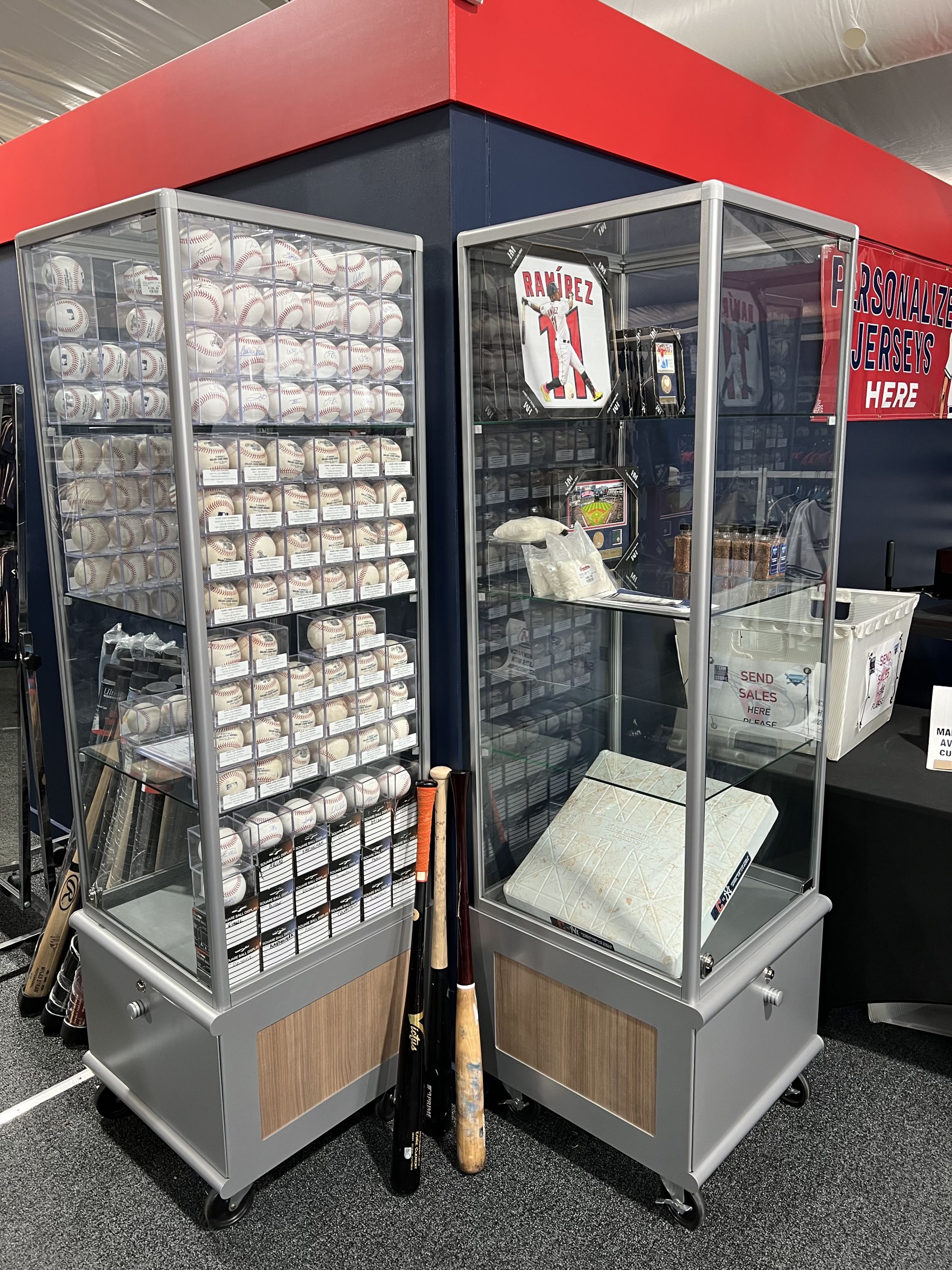 Cleveland Guardians Authentics | MLB Authentication | MLB.com