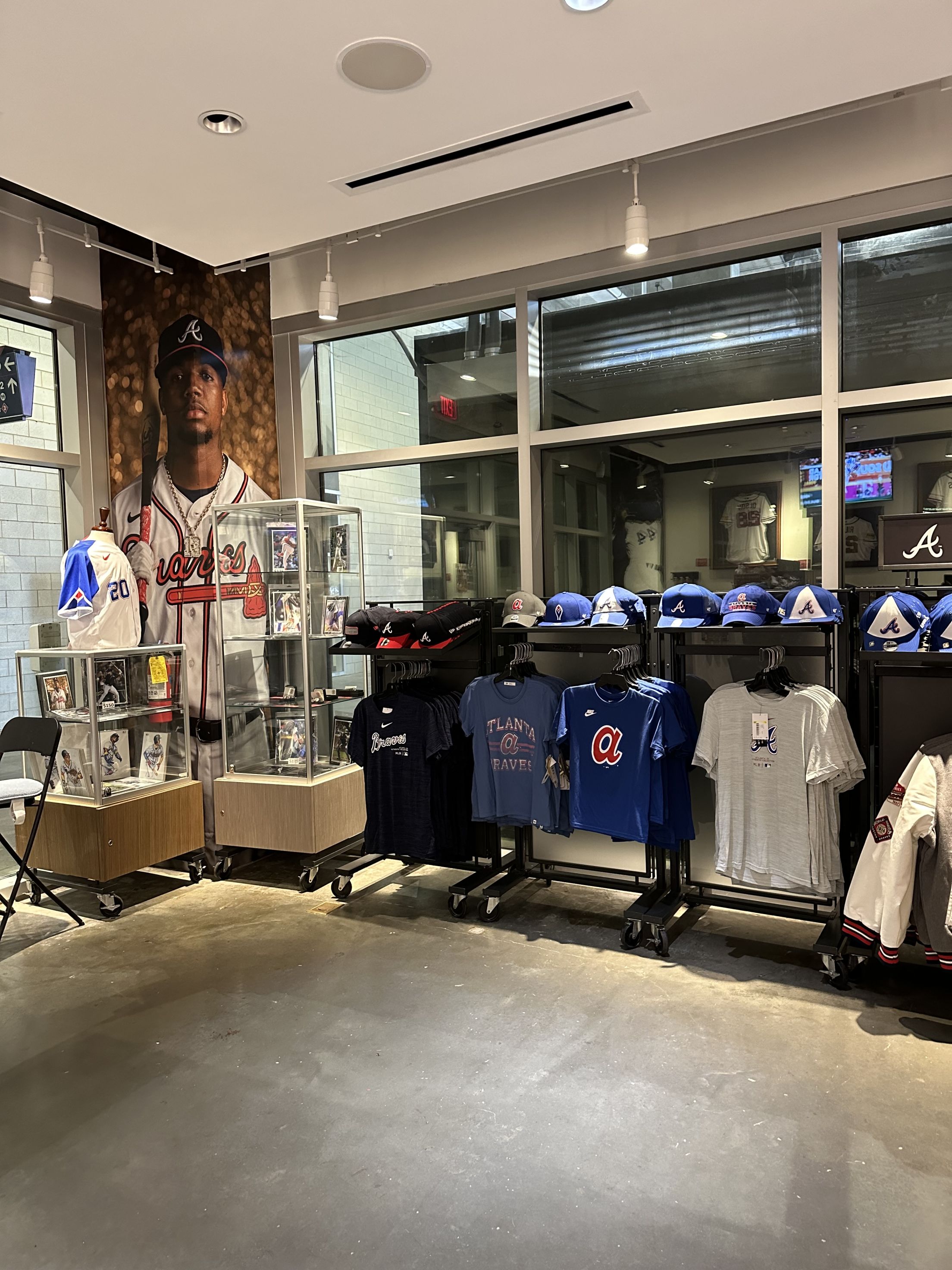 Atlanta Braves Authentics | MLB Authentication | MLB.com