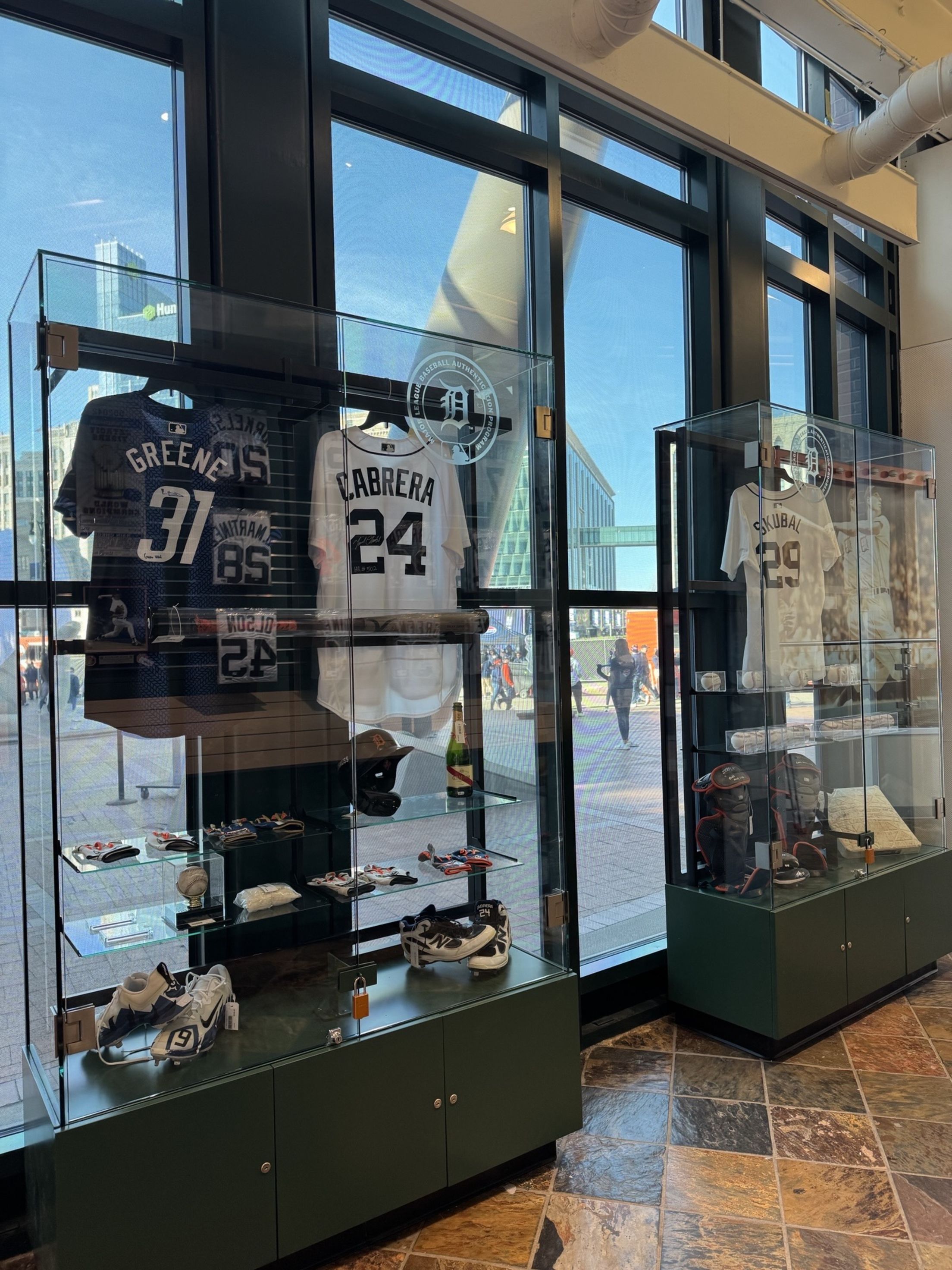 Detroit Tigers Authentics | MLB Authentication | MLB.com