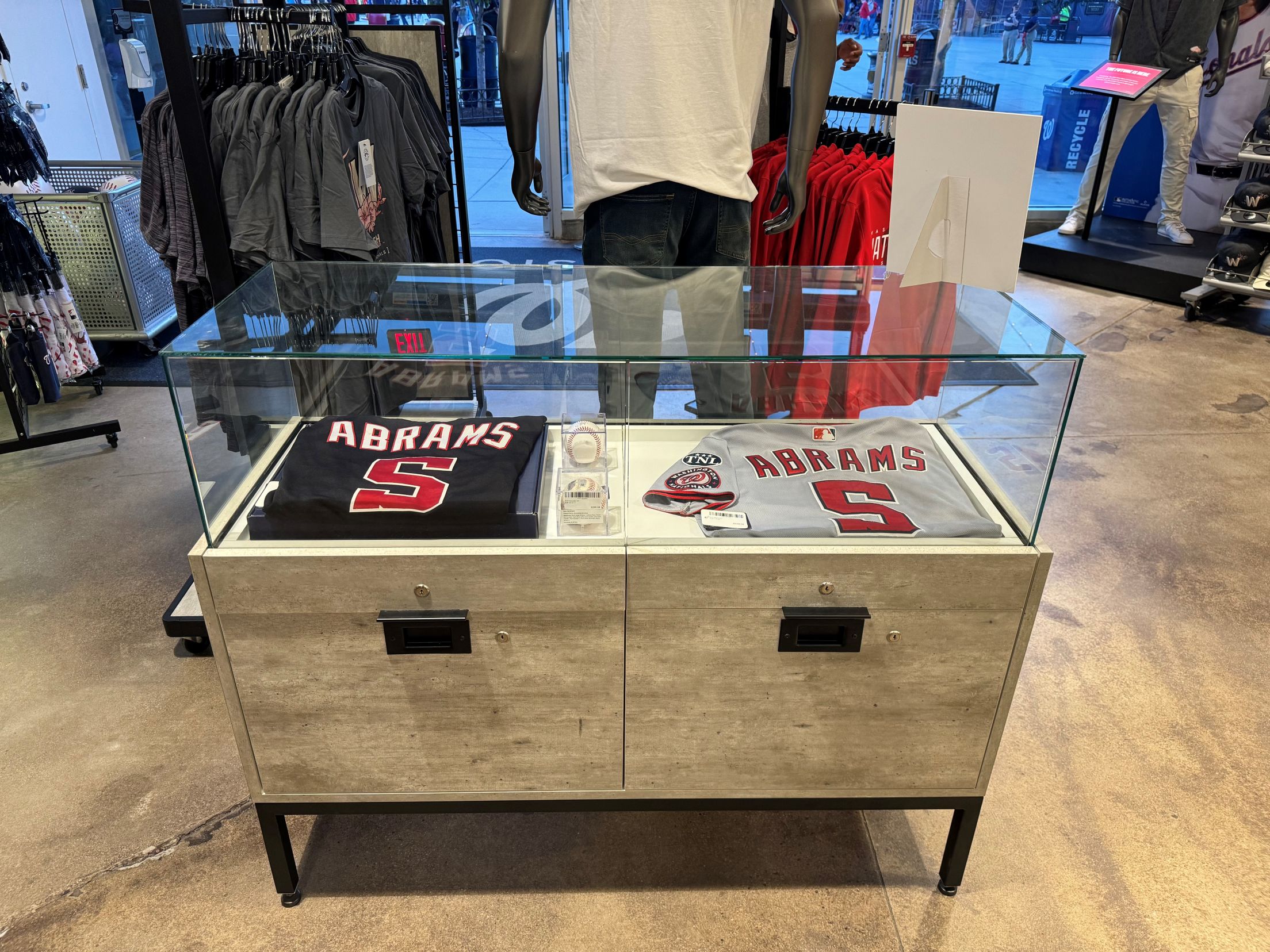 Washington Nationals Authentics | MLB Authentication | MLB.com