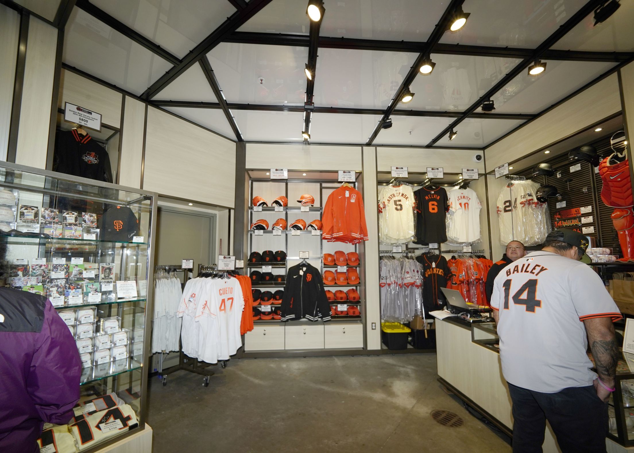 San Francisco Giants Authentics | MLB Authentication | MLB.com
