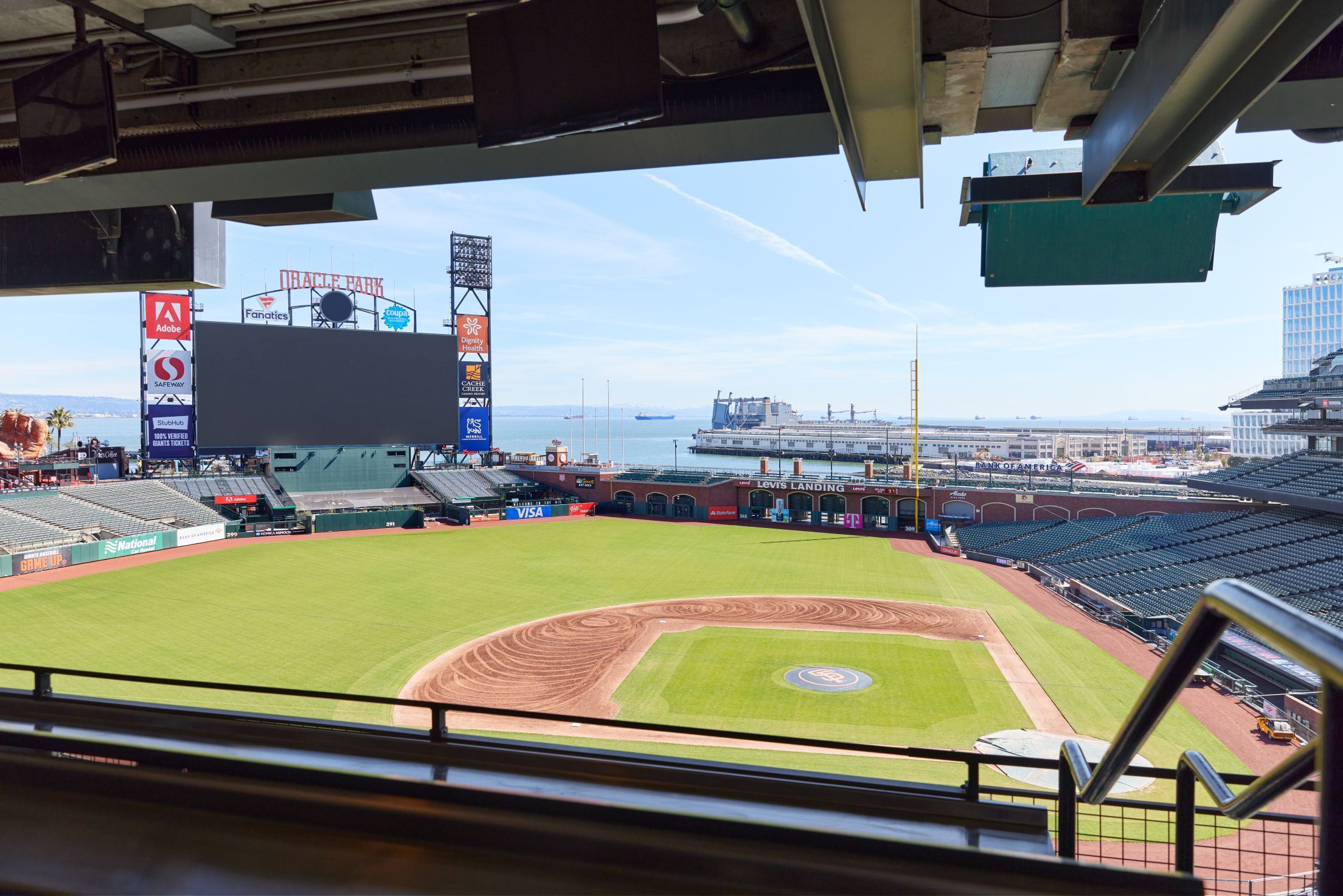 Groups & Hospitality Experiences | Executive Suite Photos | San ...