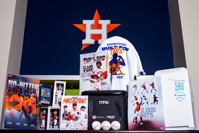 Astros Foundation Charity Game - Season Ticket Holders | Houston Astros