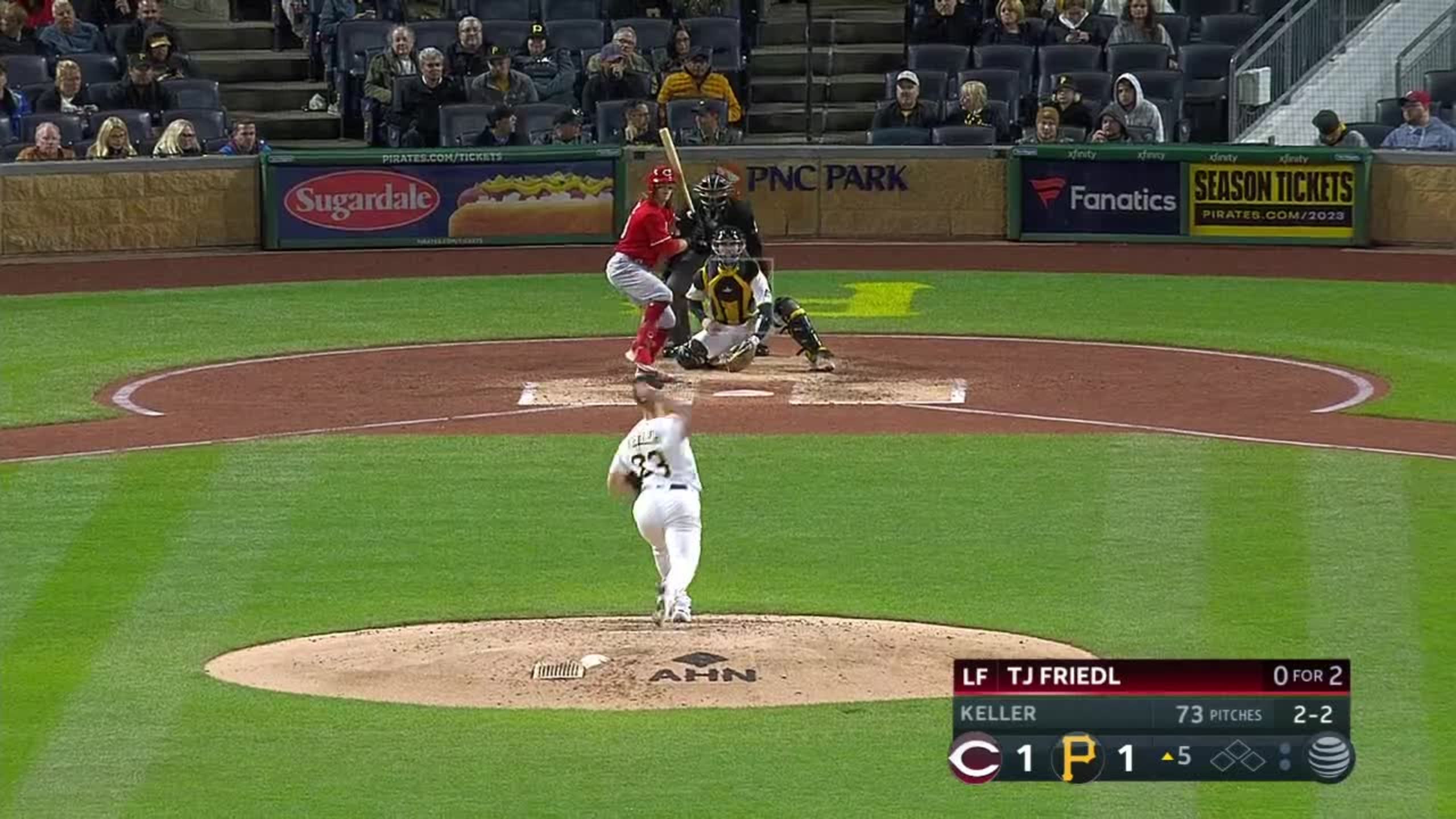 TJ Friedl pops out to shortstop Oneil Cruz.