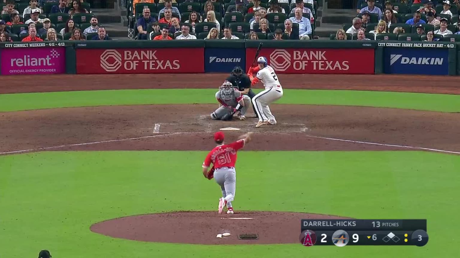 Michael Darrell-Hicks Foul to Yainer Diaz | 04/11/2025 | MLB.com