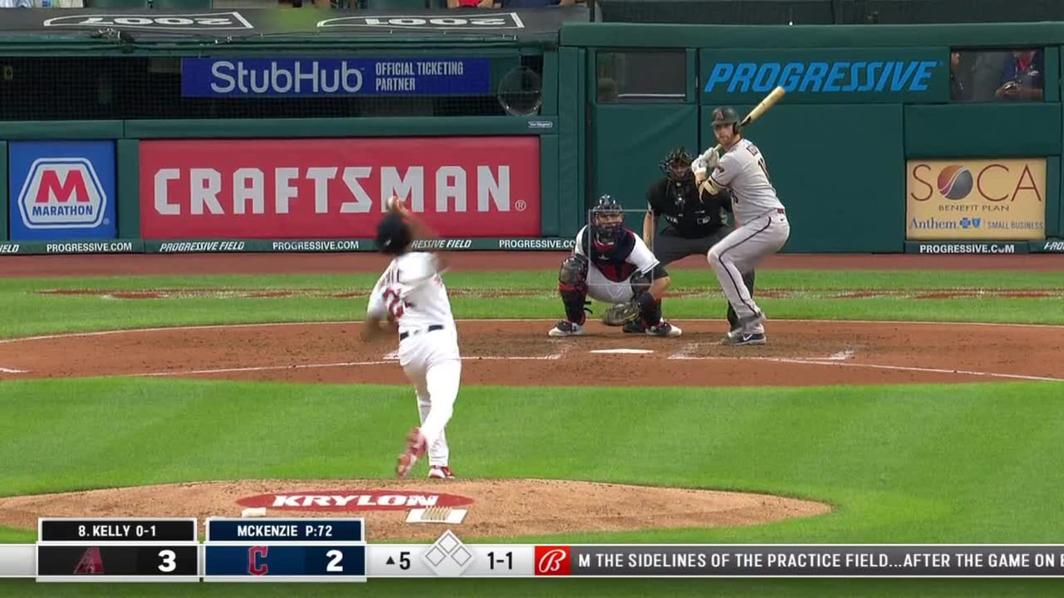 Carson Kelly doubles (10) on a fly ball to right fielder Oscar Gonzalez ...