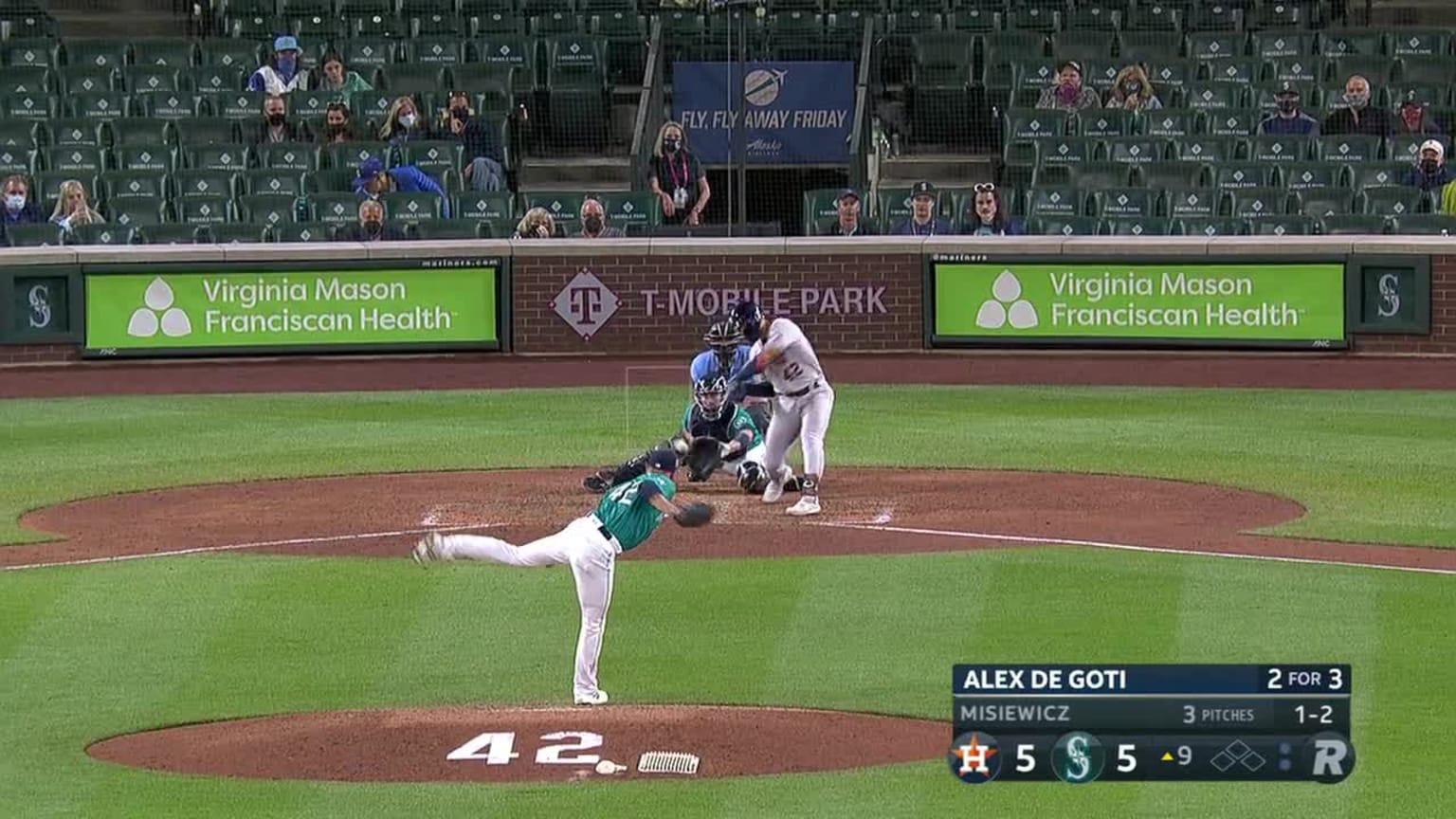 Alex De Goti strikes out swinging. | 04/16/2021 | Houston Astros