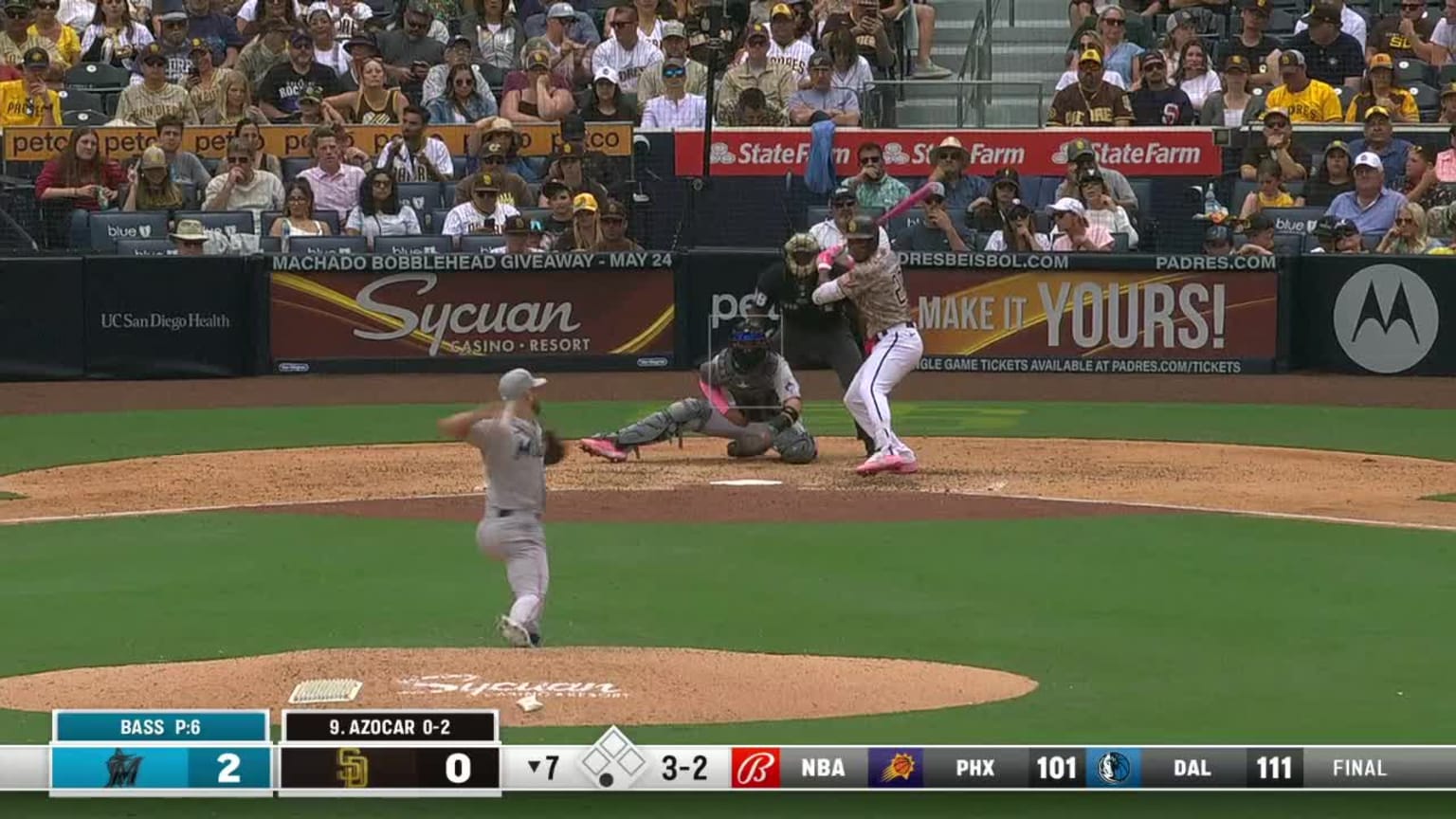 Jose Azocar strikes out swinging. | 05/08/2022 | San Diego Padres