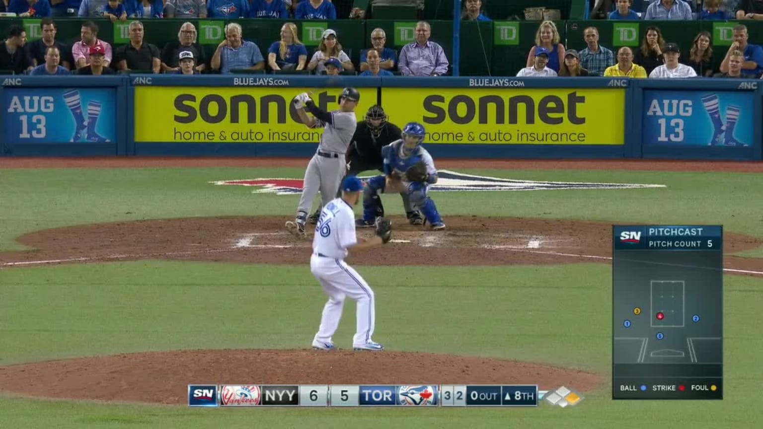 Jacoby Ellsbury strikes out swinging. | 08/09/2017 | Milwaukee Brewers