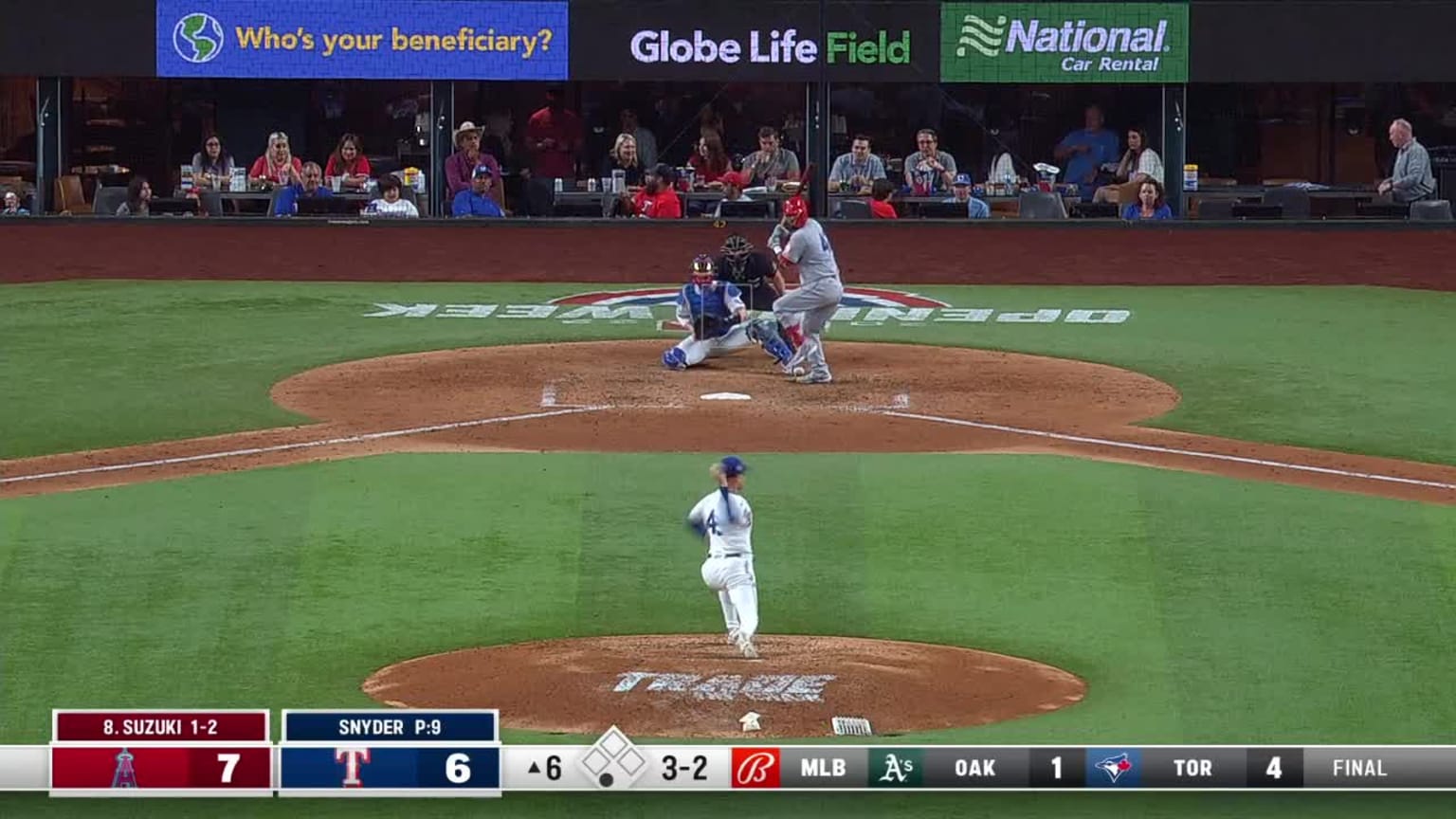Kurt Suzuki pops out to catcher Mitch Garver in foul territory. | 04/15 ...