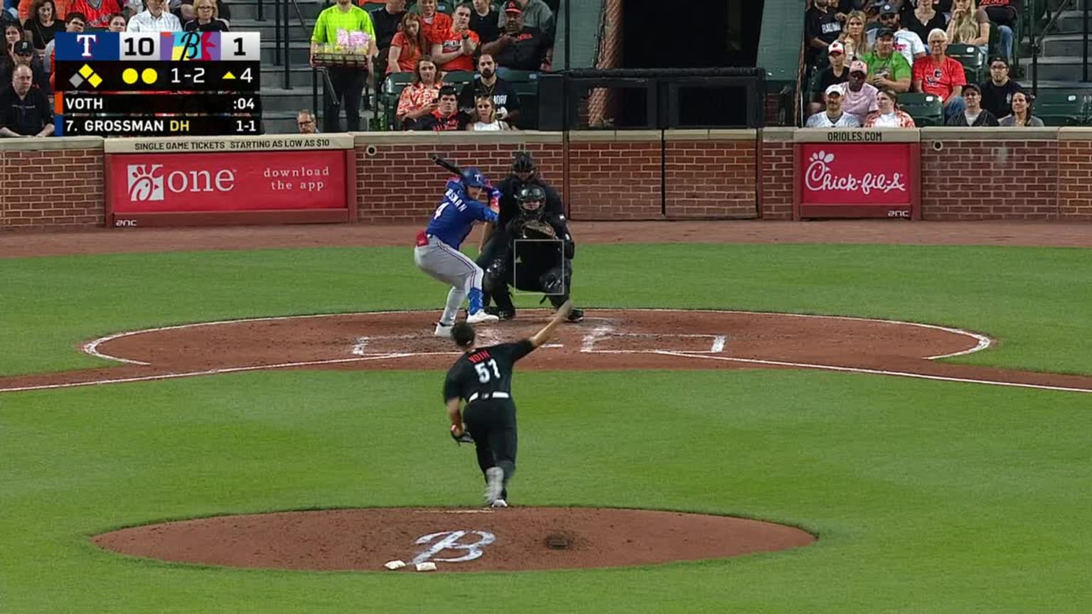 Robbie Grossman grounds out softly, second baseman Adam Frazier to ...