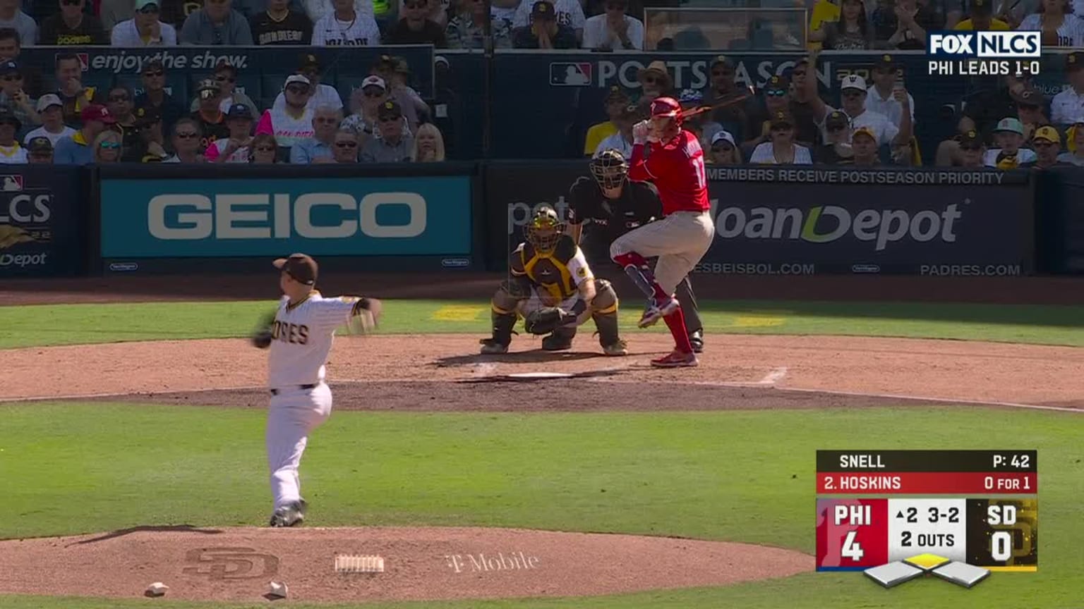 Rhys Hoskins flies out to right fielder Juan Soto. | 10/19/2022 | San ...