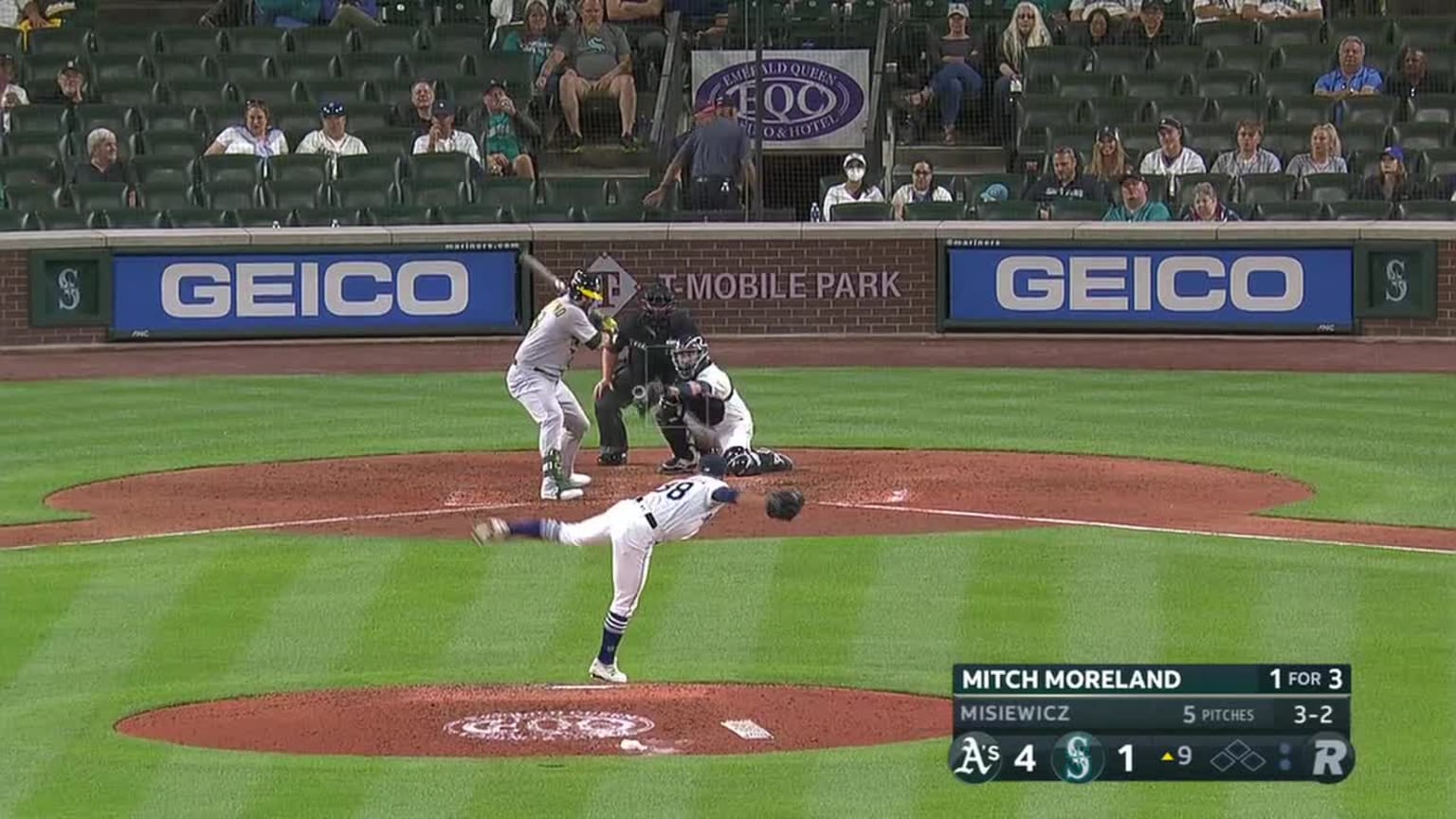 Mitch Moreland walks. | 07/22/2021 | MLB.com