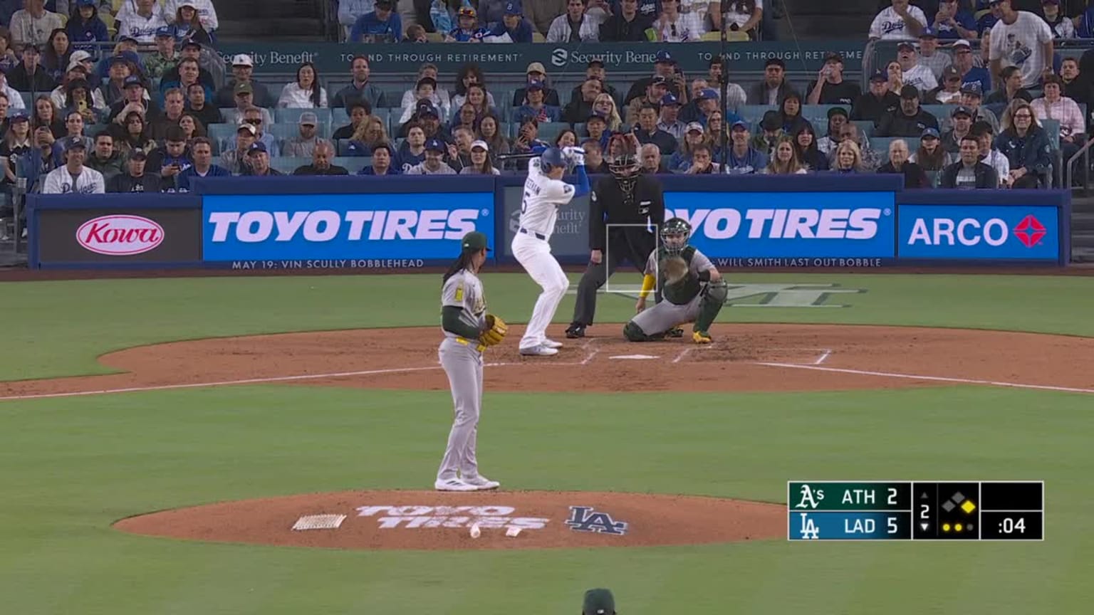 Freddie Freeman singles on a ground ball to center fielder Seth Brown. Mookie Betts to 3rd. | 05 ...