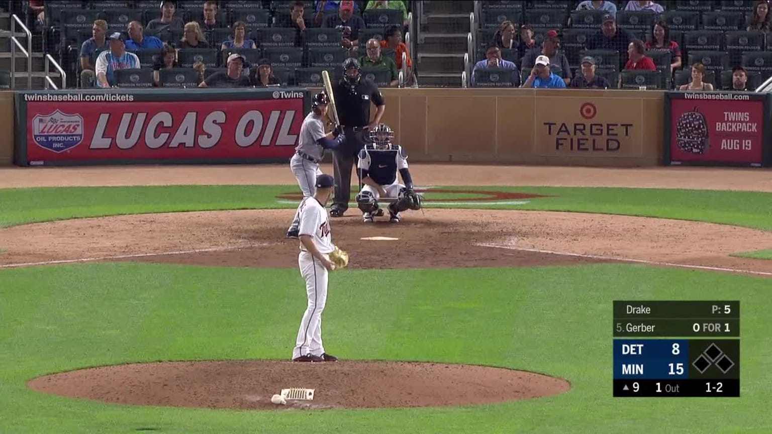 Mike Gerber strikes out swinging. | 08/16/2018 | MLB.com